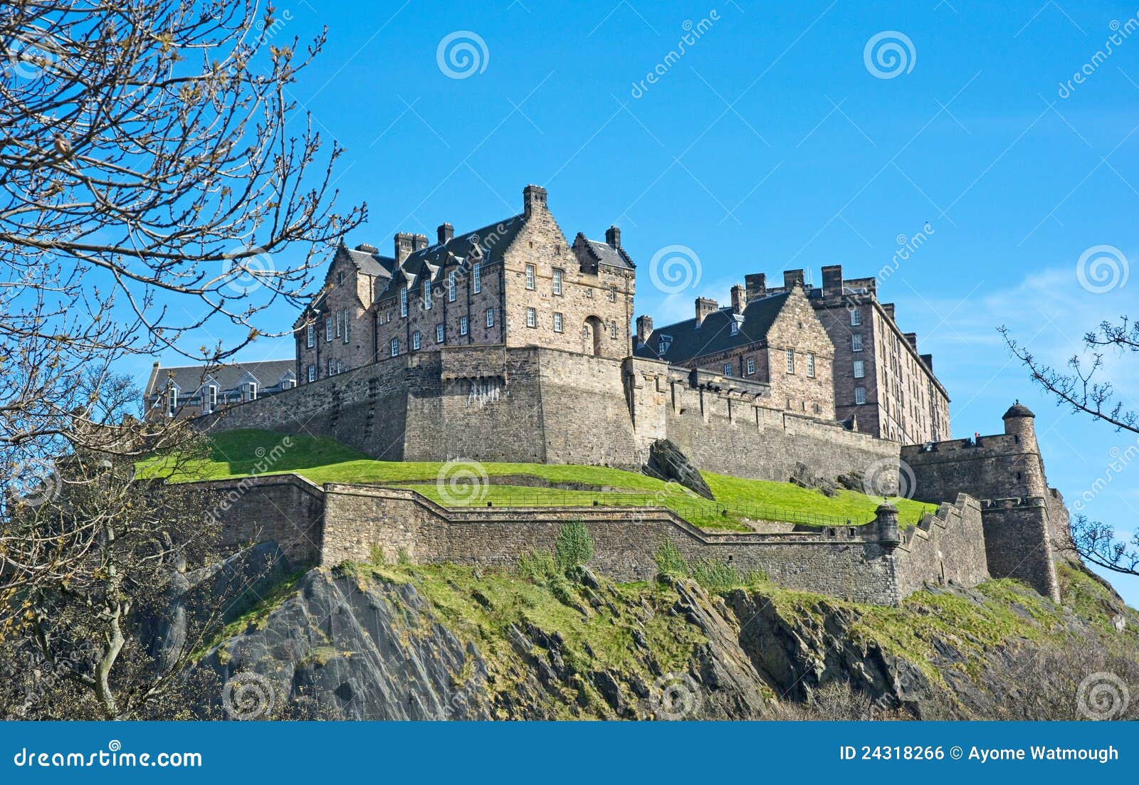 Edinburgh Castle in Springtime. Stock Photo - Image of premier ...