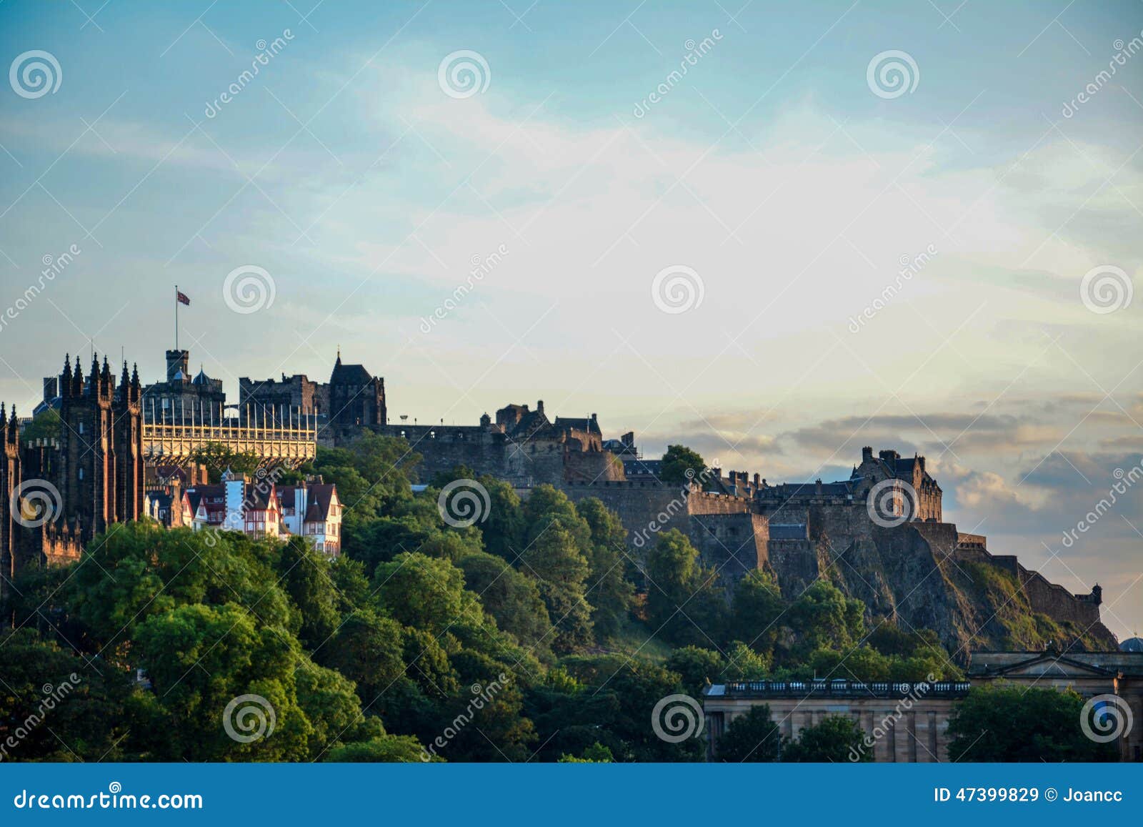 Edinburgh castle view stock image. Image of position - 47399829