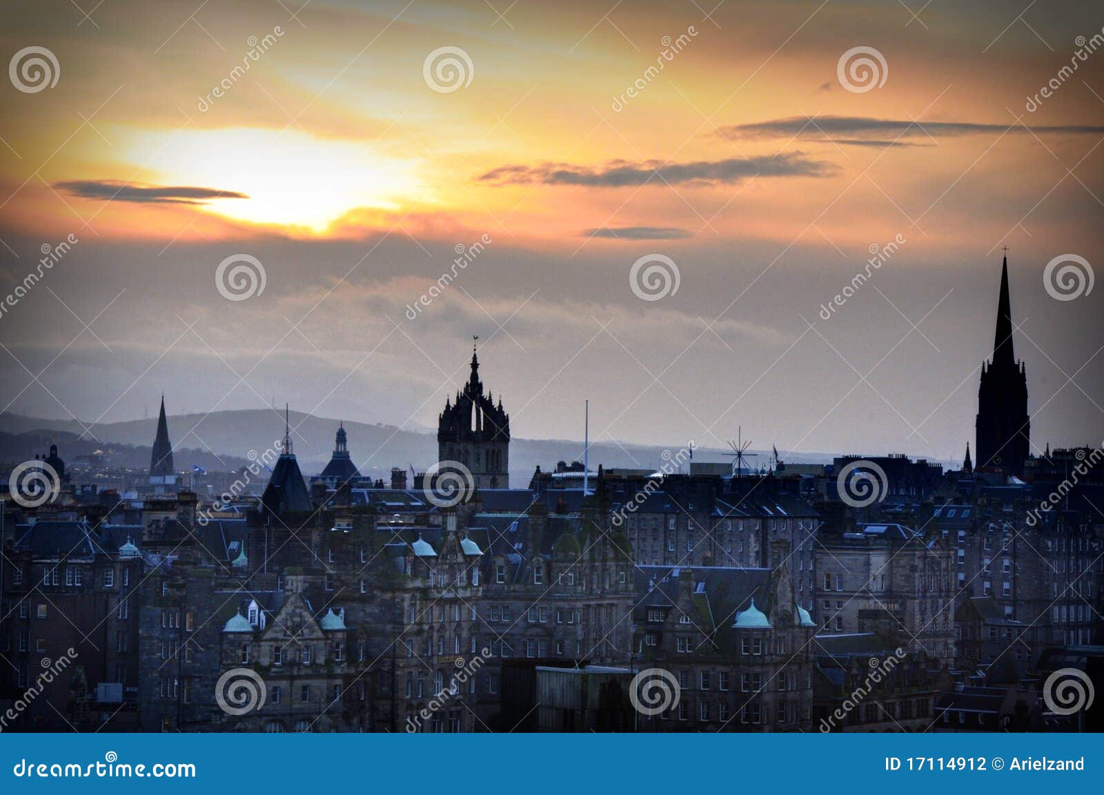 Edinburgh Sunset stock photo. Image of clouds, capital - 17114912