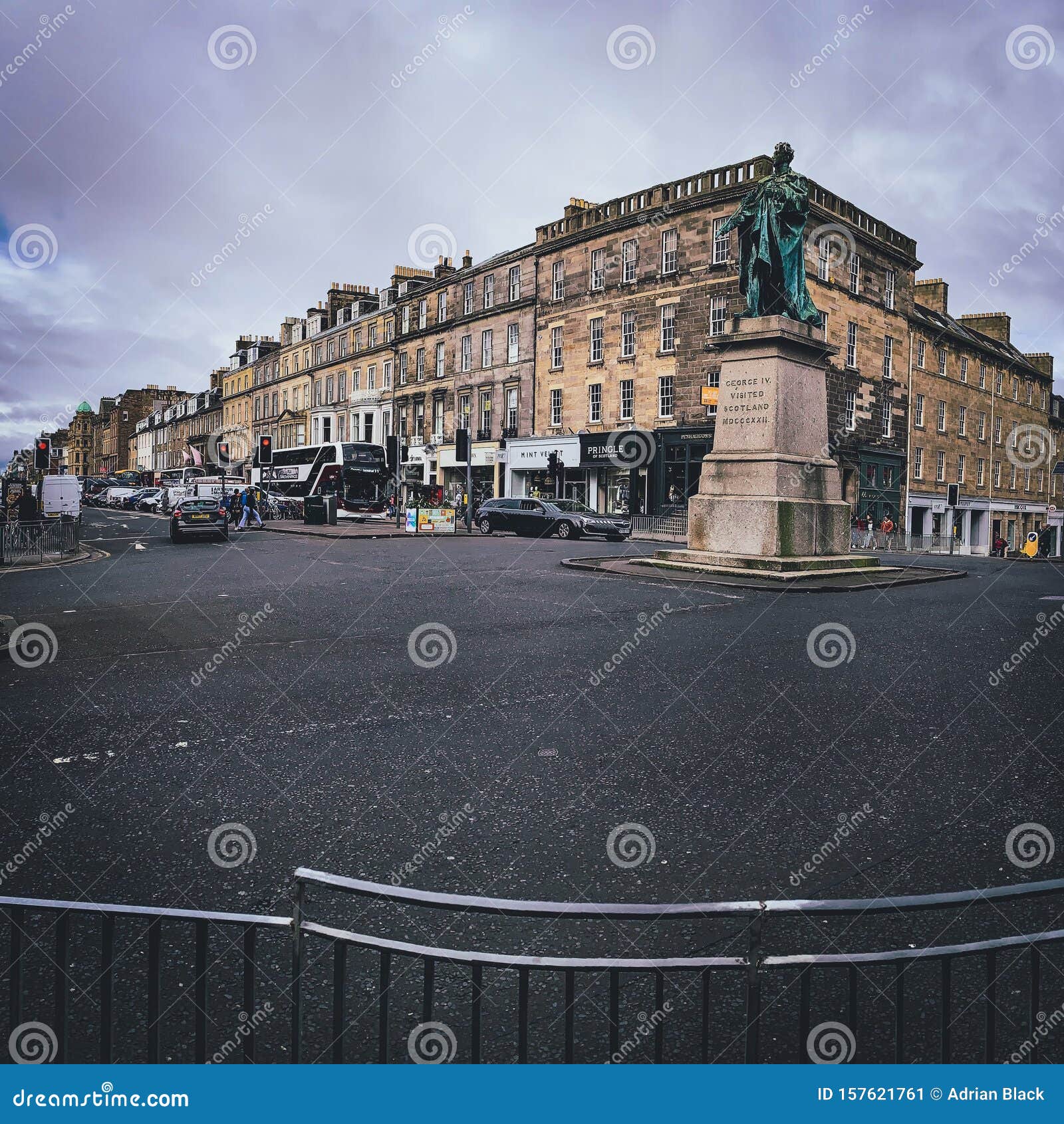 Edinburgh - town centre editorial photo. Image of beautiful - 157621761