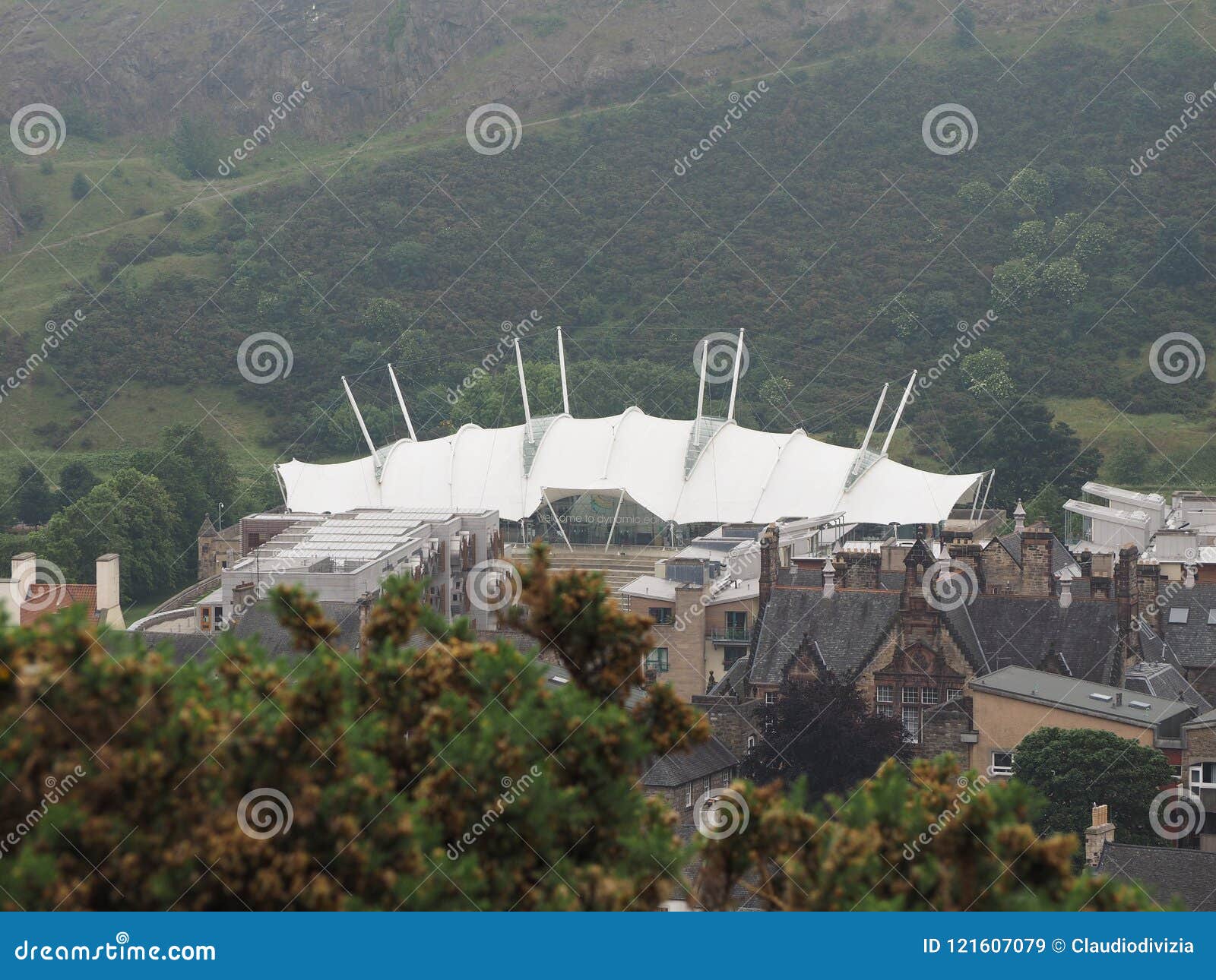 Dynamic Earth Centre in Edinburgh Stock Image - Image of city, landmark ...