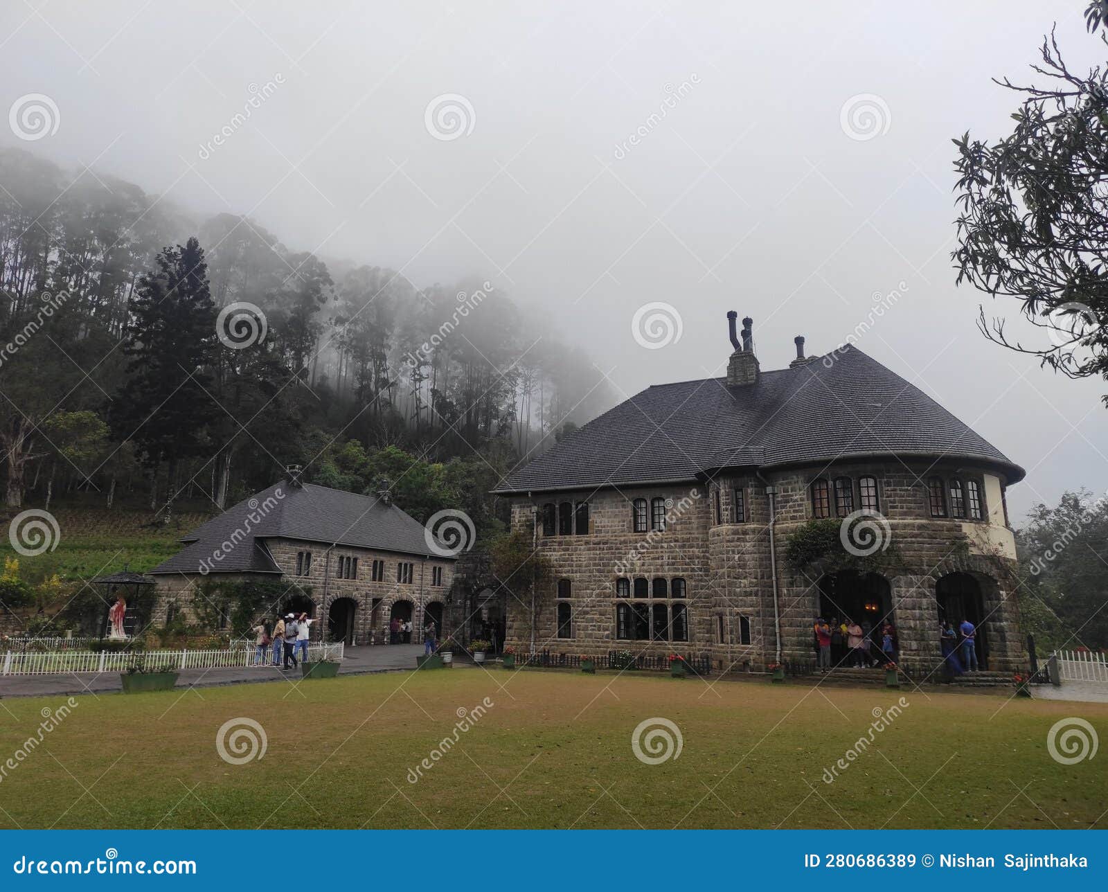 Edison Bangalow Haputale in Sri Lanka Editorial Stock Image - Image of ...