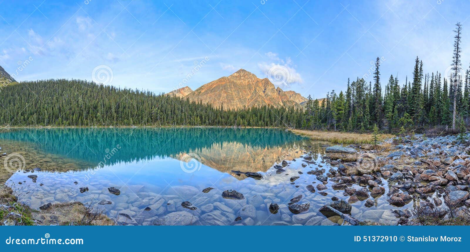 Edith Cavell Lake stock photo. Image of cloud, rocky - 51372910