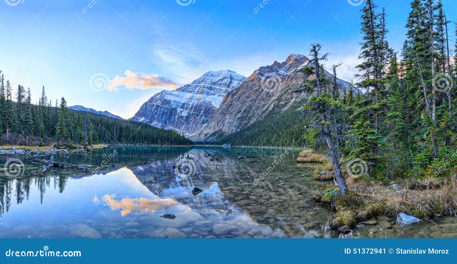Edith Cavell Lake stock image. Image of morning, cavell - 51372941