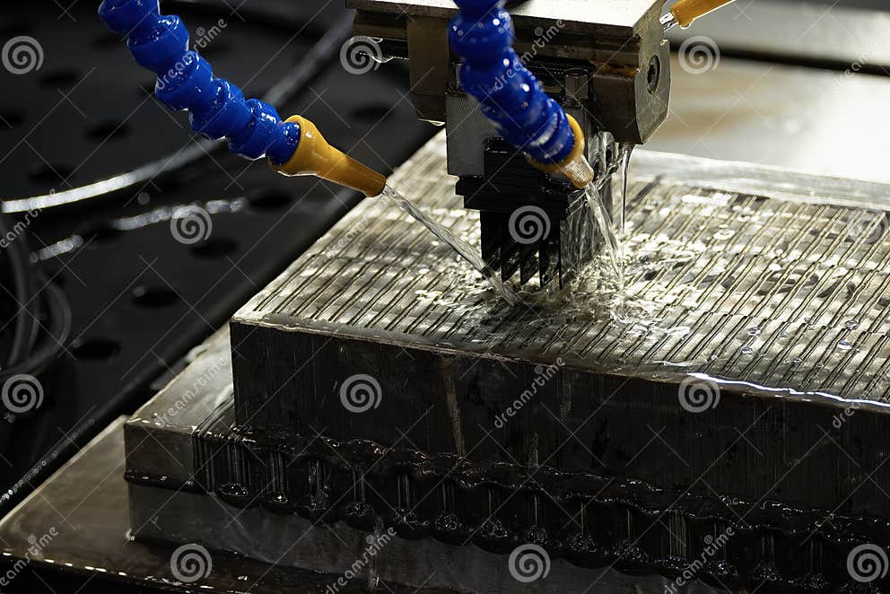 The EDM Machine Working with Graphite Electrode by Liquid Coolant ...