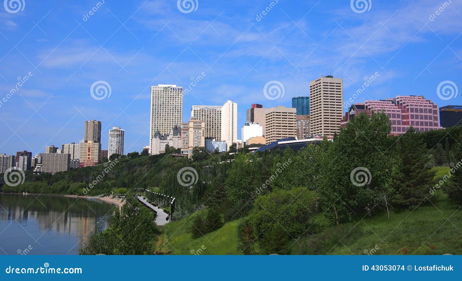 Edmonton Alberta Skyline imagen de archivo editorial. Imagen de valle ...