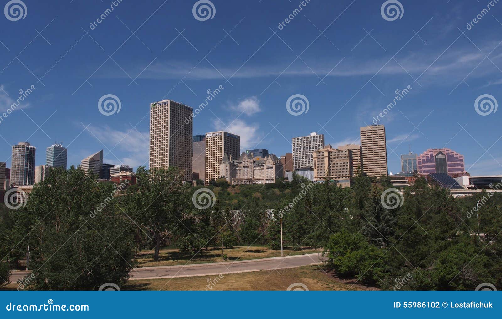 Edmonton Alberta Skyline editorial photography. Image of summer - 55986102