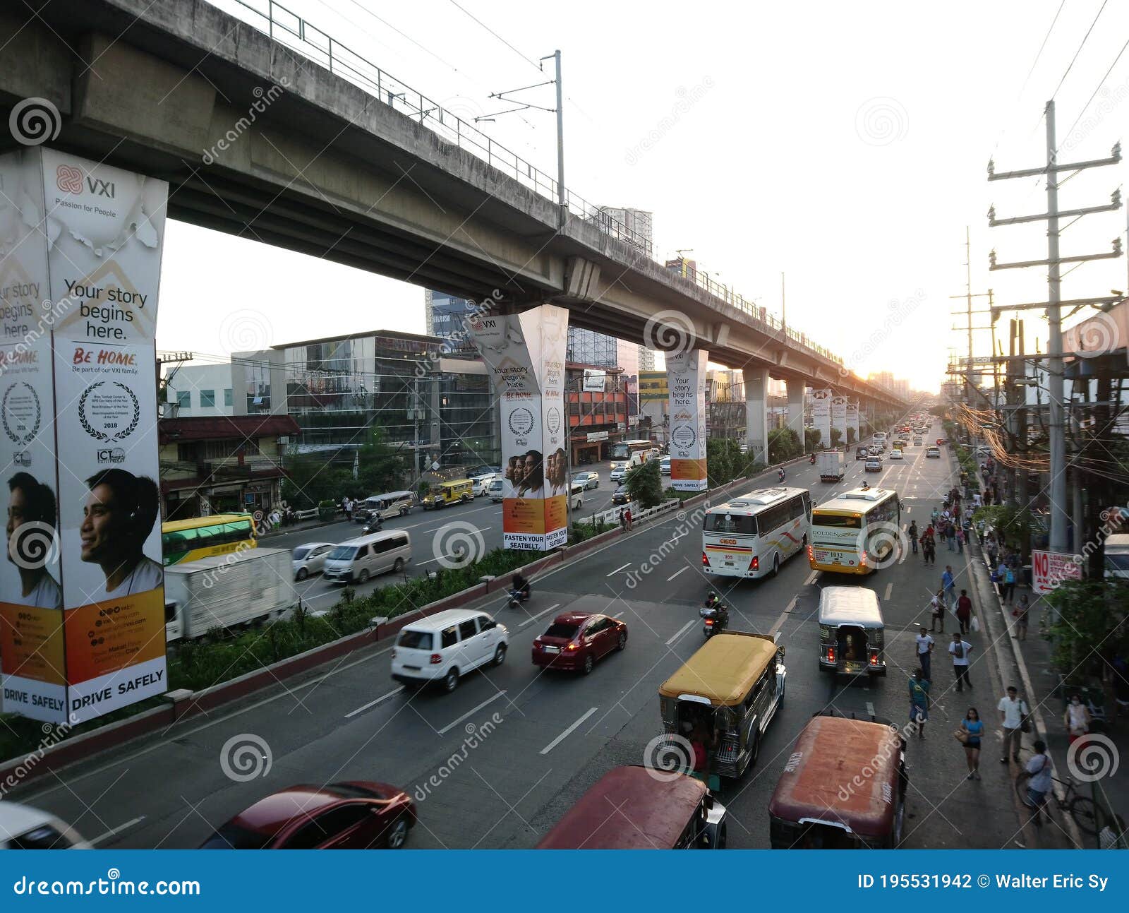 Edsa Avenue in Quezon City, Philippines Editorial Photography - Image ...