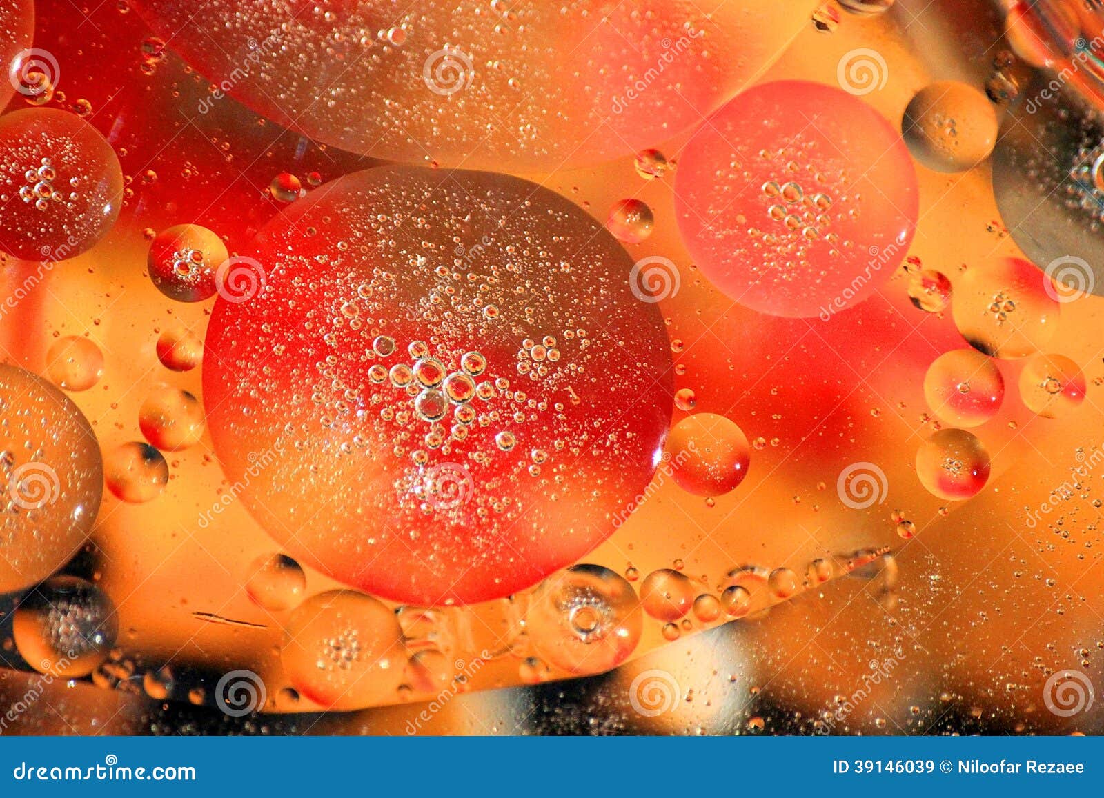 Een Abstract Behang Van Oranje Cirkels Stock Afbeelding - Image of ...