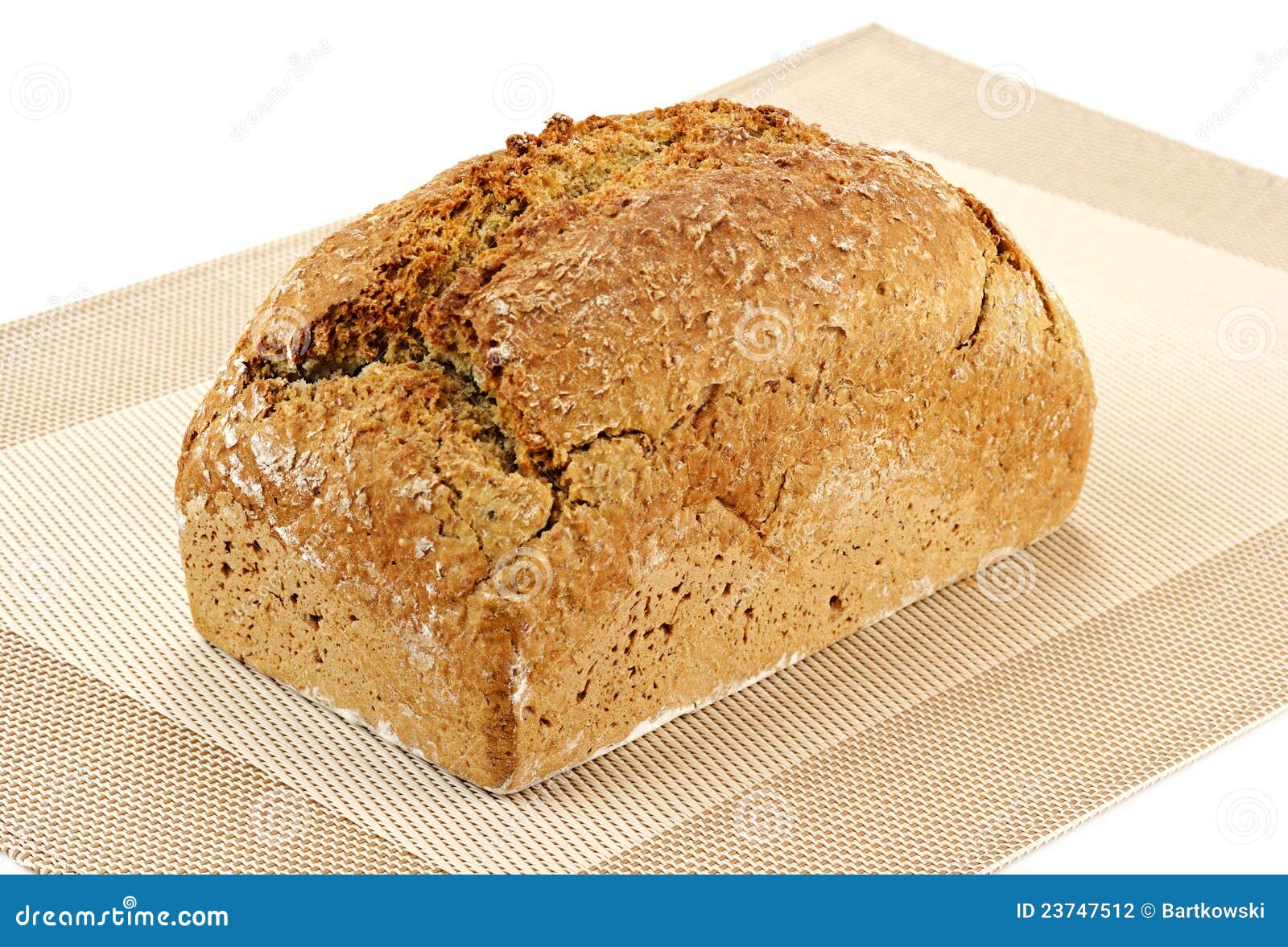 Een Brood Van Brood Op Een Geweven Dienblad Stock Foto - Image of ...