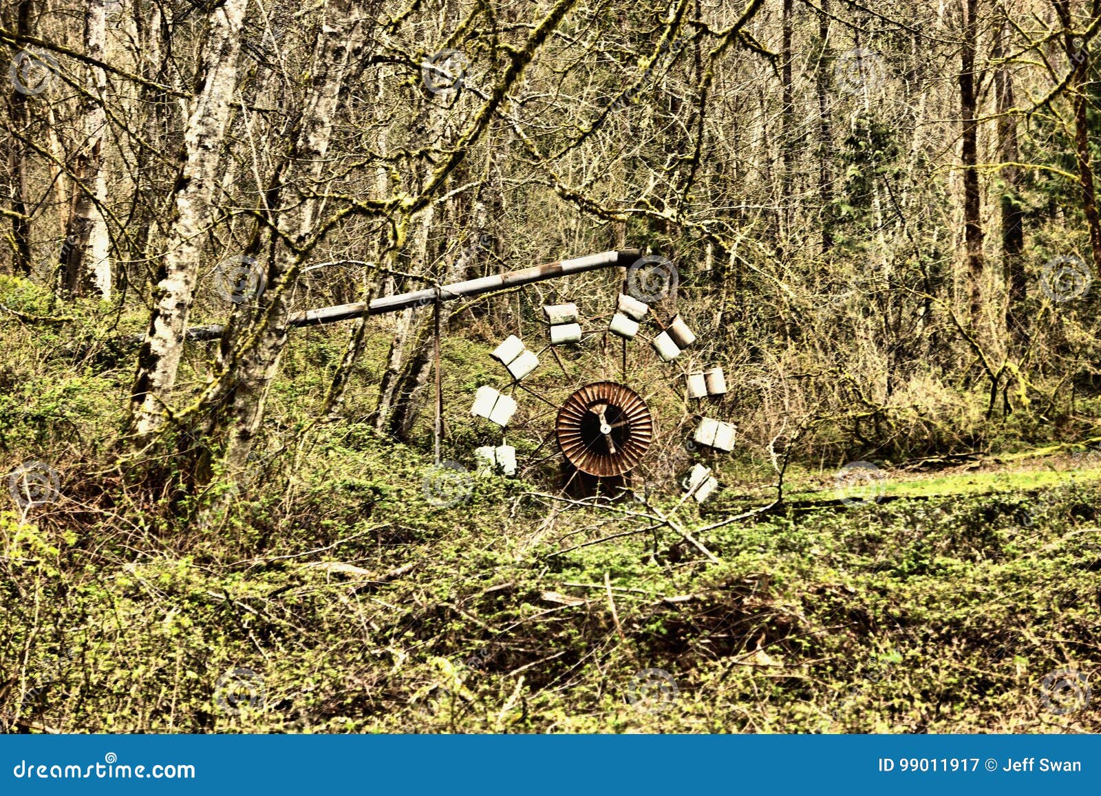 Een Het Waterwiel Van De Merkverschuiving Stock Afbeelding - Image of ...