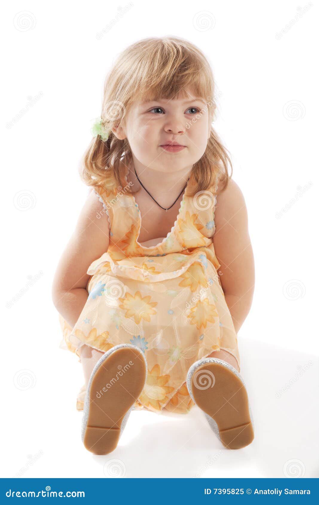 Een mooie kleuter stock afbeelding. Image of wijfje, expressief - 7395825