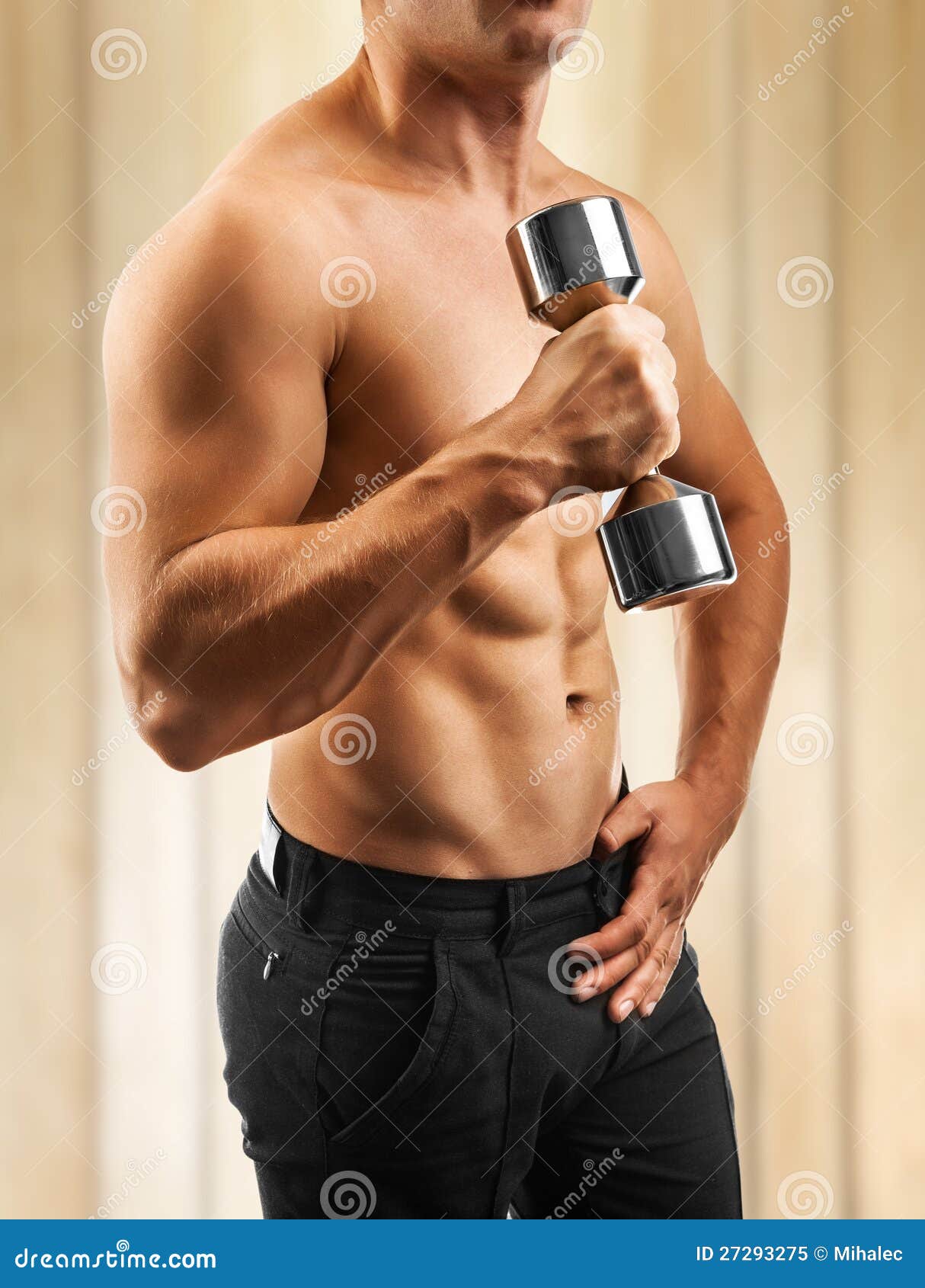 Een Spier Mannelijk Torso Met Domoor Stock Afbeelding - Image of spier ...