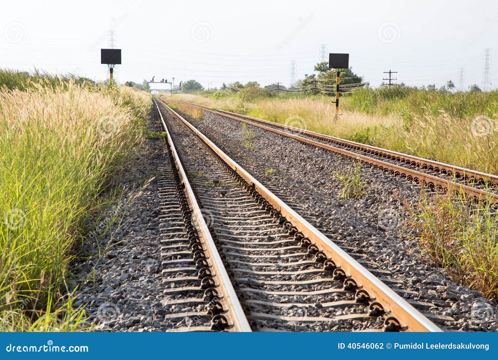 Een treinspoor stock foto. Afbeelding bestaande uit verkeer - 40546062
