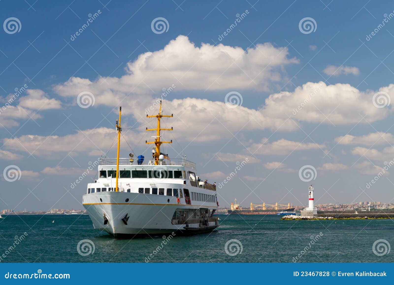 Een veerboot stock foto. Image of beroemd, openbaar, ligplaats - 23467828