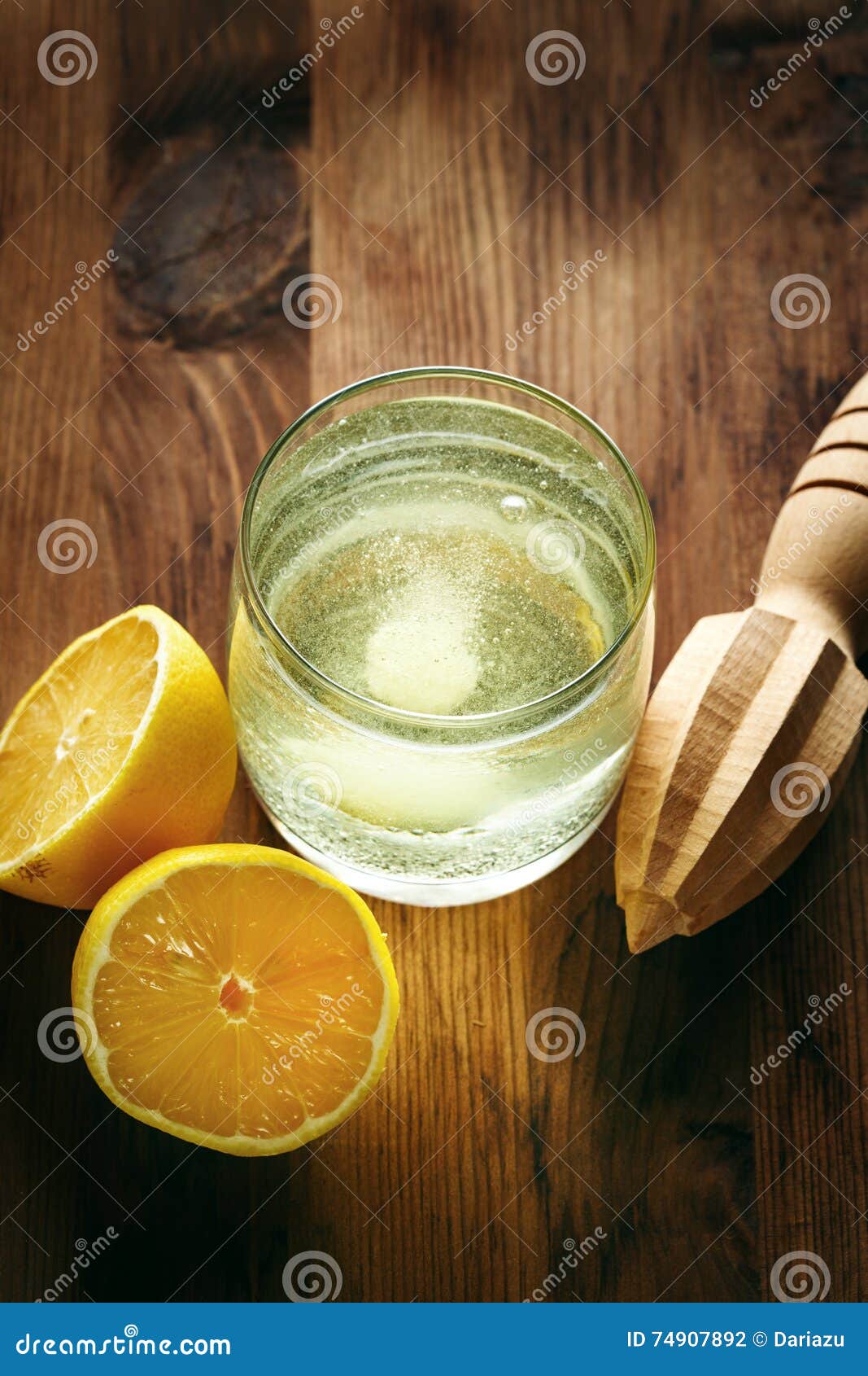 Effervescent Fizzy Tablet of Vitamin C Stock Photo - Image of tablet ...