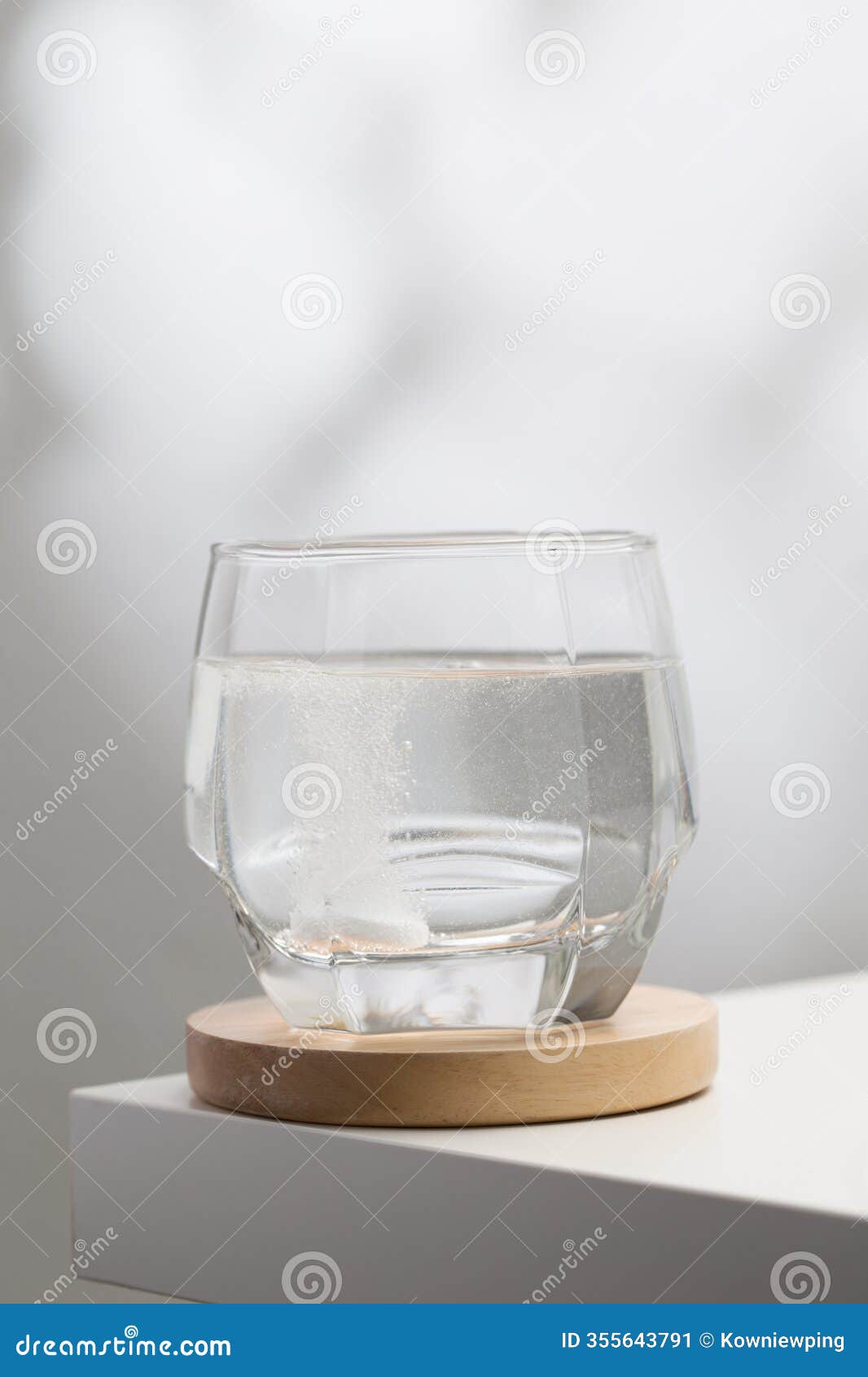 Effervescent Mucolytic Tablet Dissolves in Water Stock Image - Image of ...