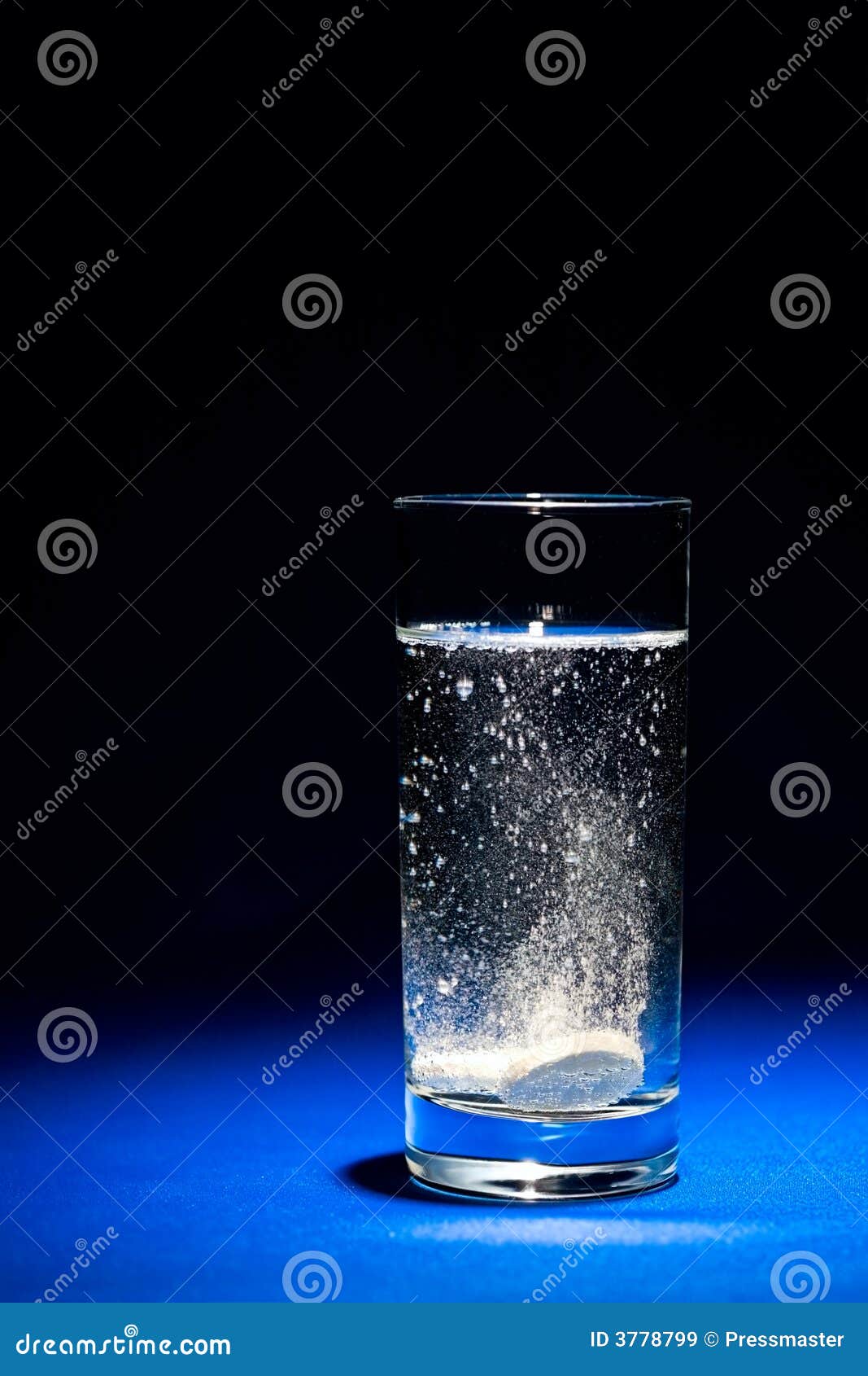 Effervescent tablet stock image. Image of fizzy, drugs - 3778799