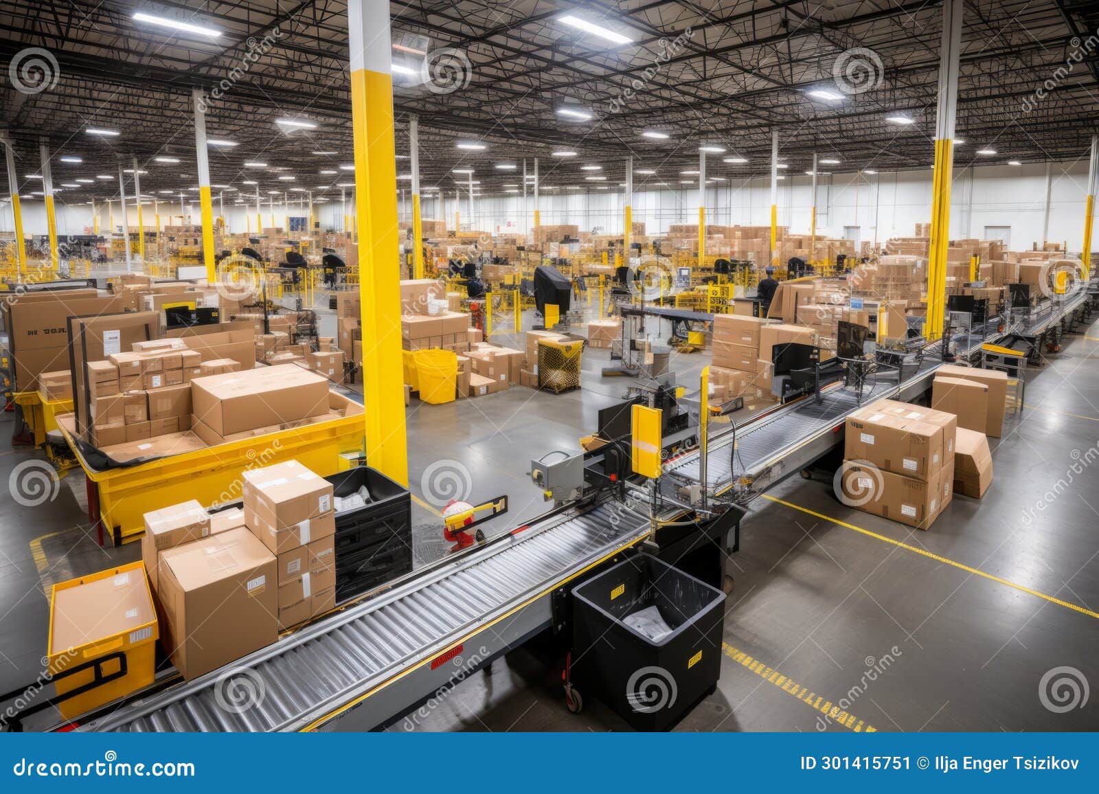 Efficient and Dynamic Warehouse Fulfillment Center with Seamless ...