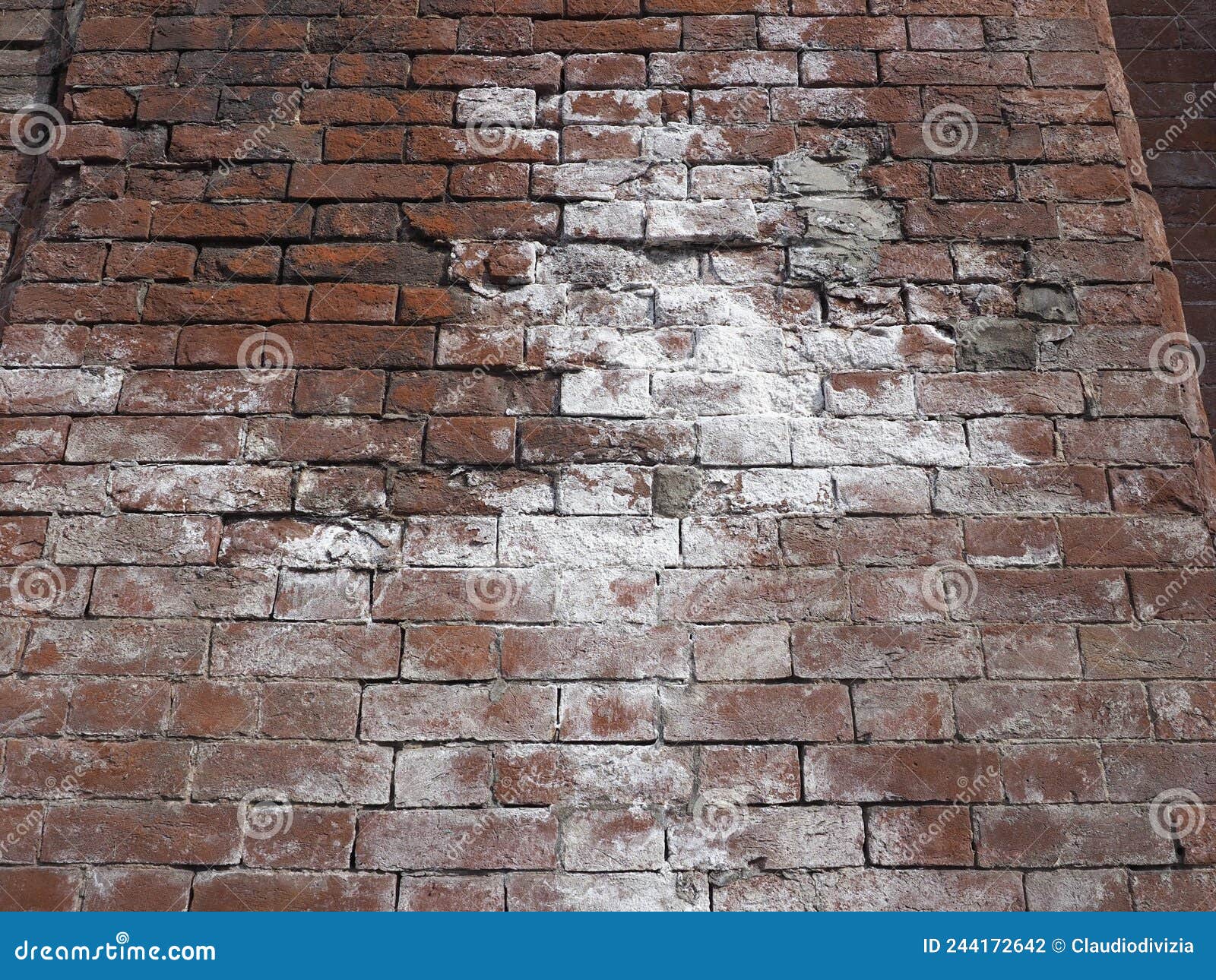 Efflorescence on Brick Wall Stock Photo - Image of weathered, rain ...