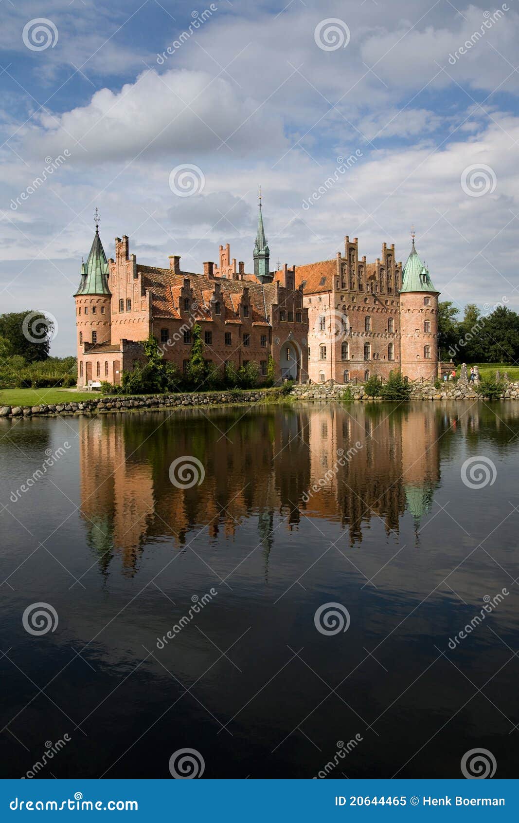 Egeskov castle stock image. Image of architecture, outdoors - 20644465