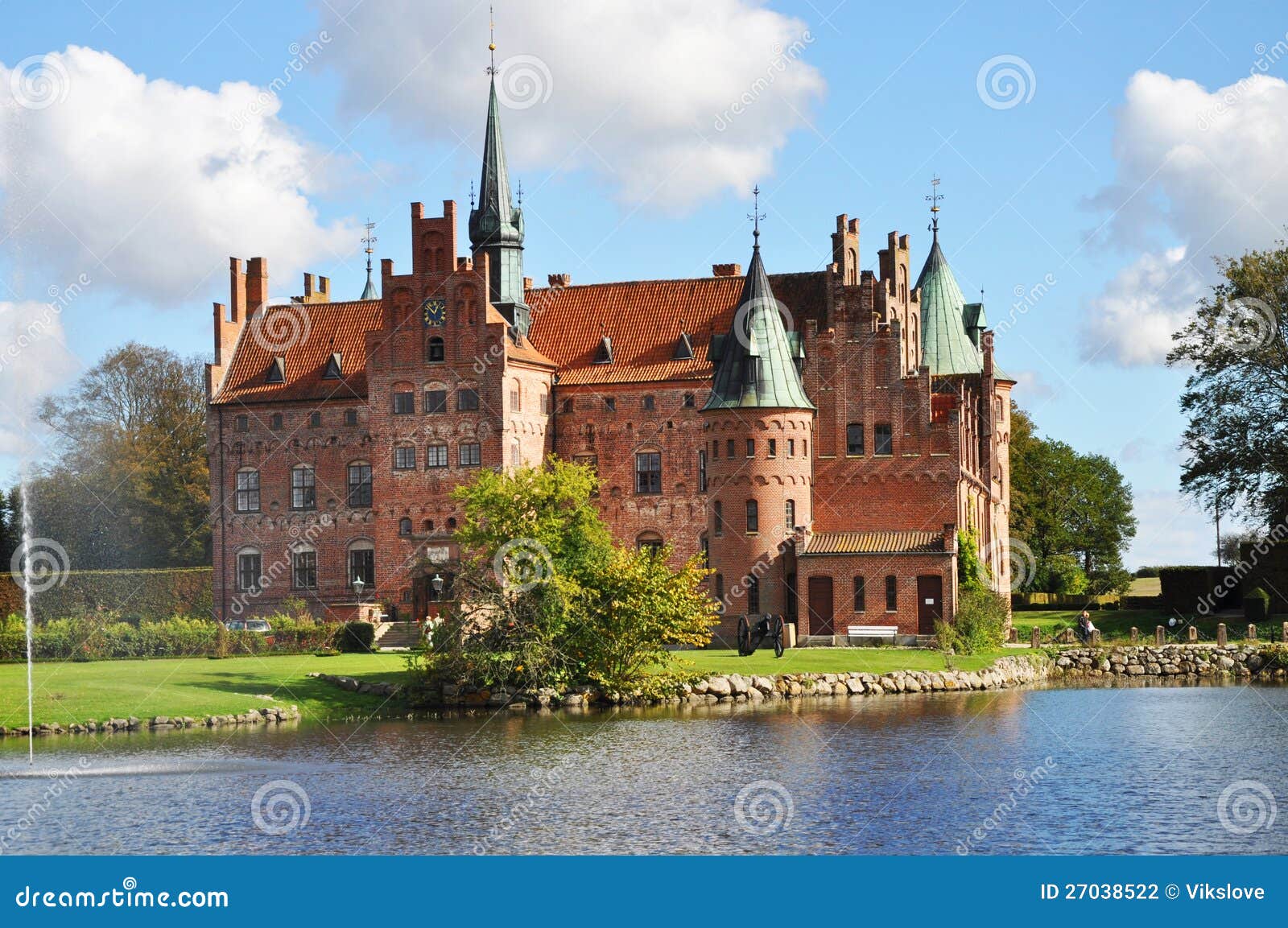 Egeskov castle stock photo. Image of travel, castle, beautiful - 27038522
