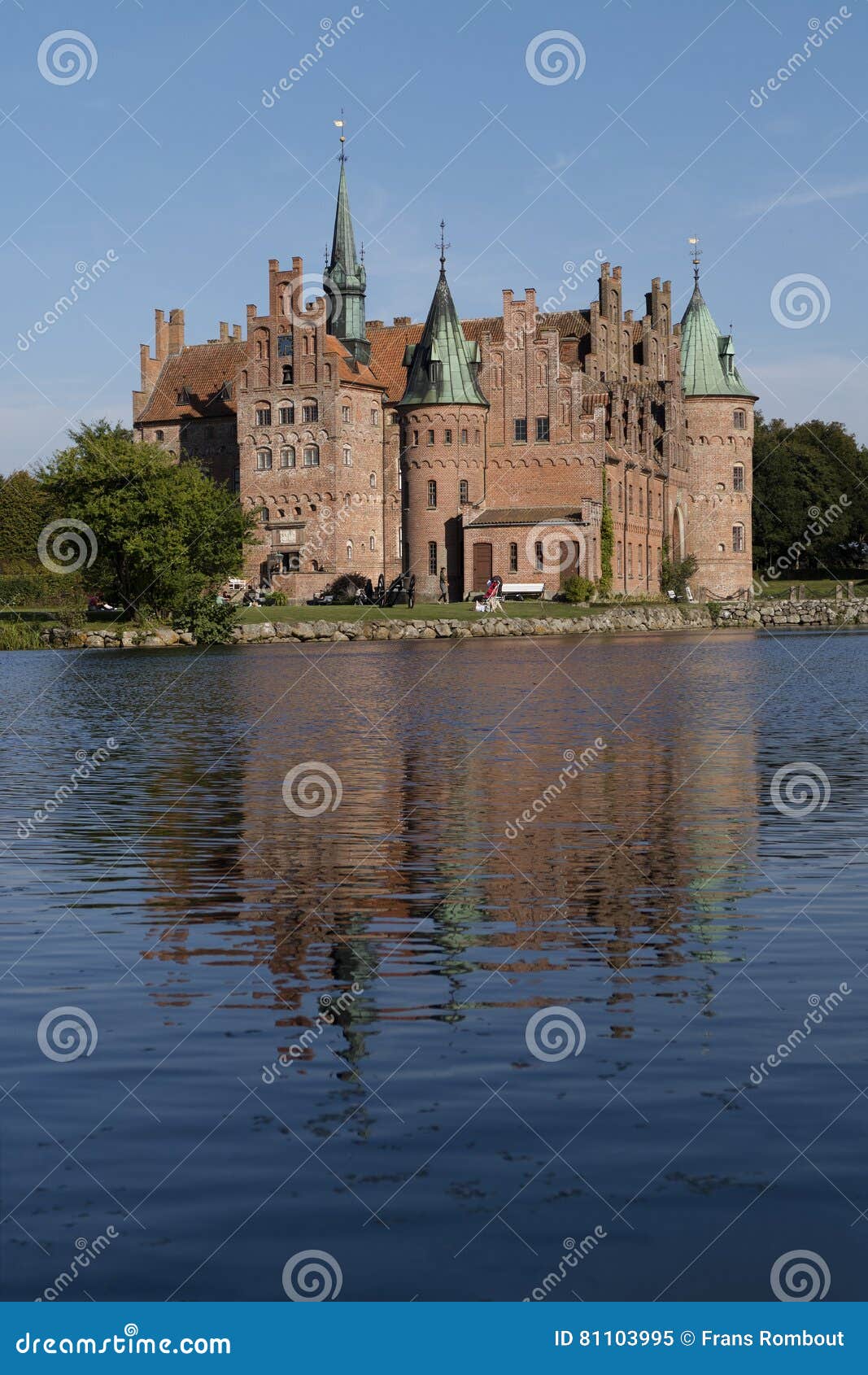 Egeskov Slot in Denmark editorial image. Image of ancient - 81103995