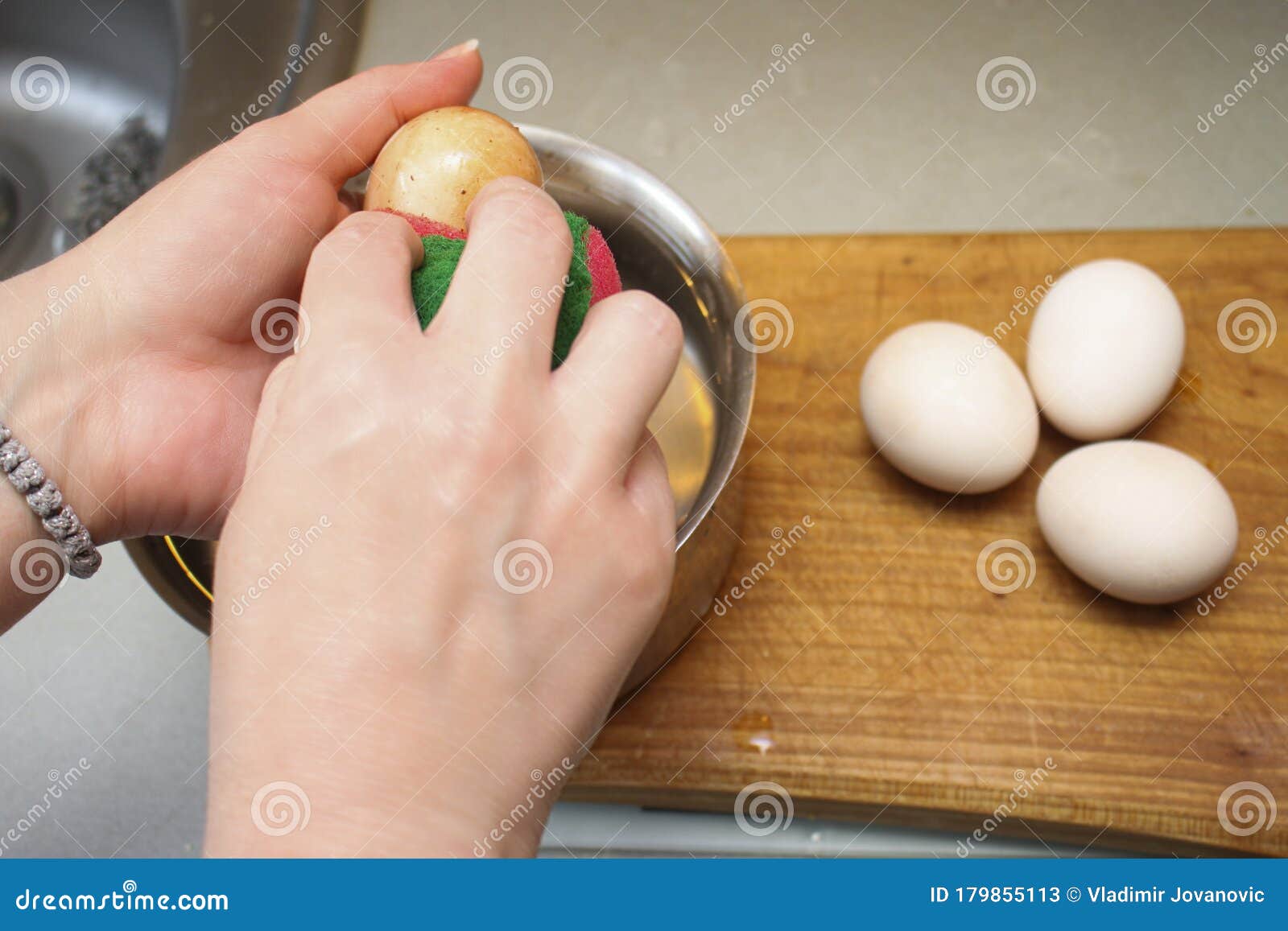 Egg Bleaching Procedure with Vinegar Stock Image - Image of domestic ...