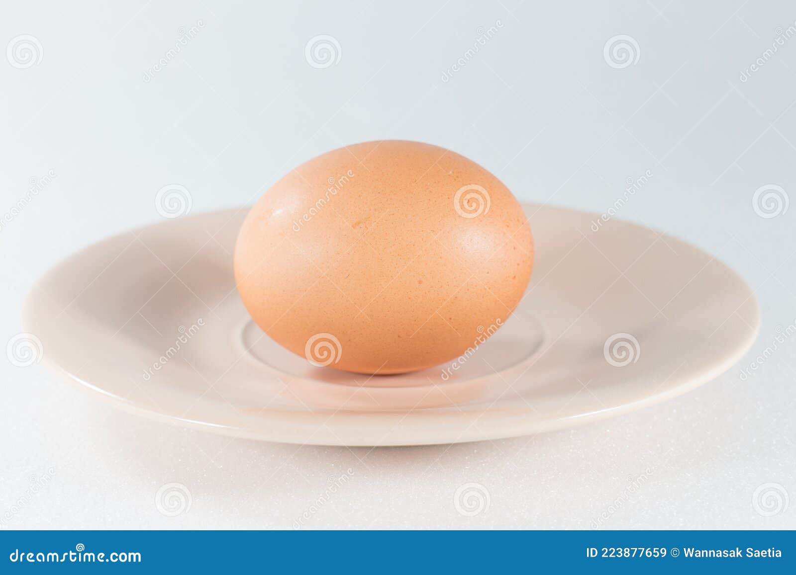 Egg in a dish stock image. Image of eating, eggshell - 223877659