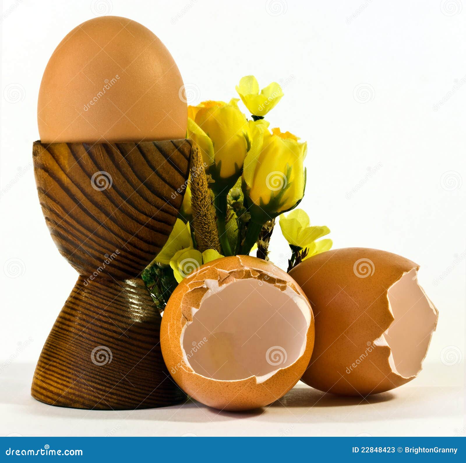 Egg and egg shells stock image. Image of wooden, yellow - 22848423