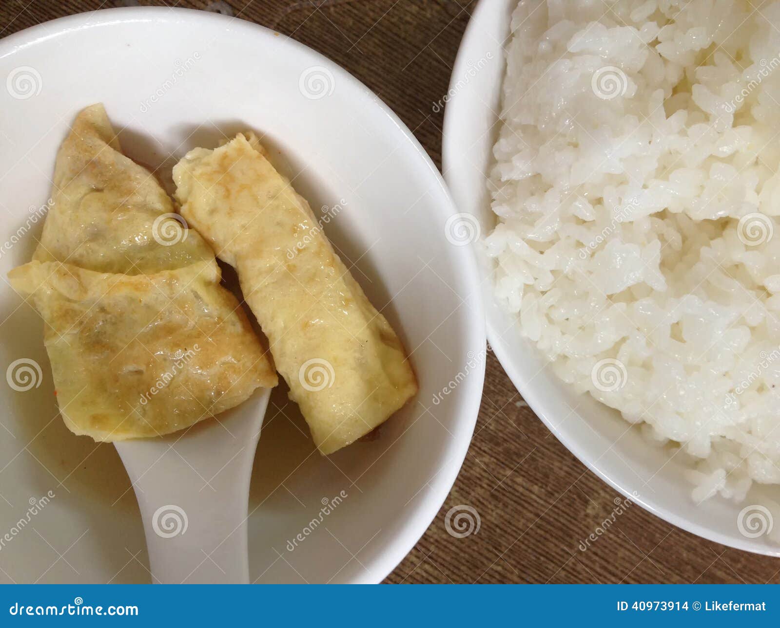 Egg Roll and rice stock photo. Image of cantonese, green - 40973914
