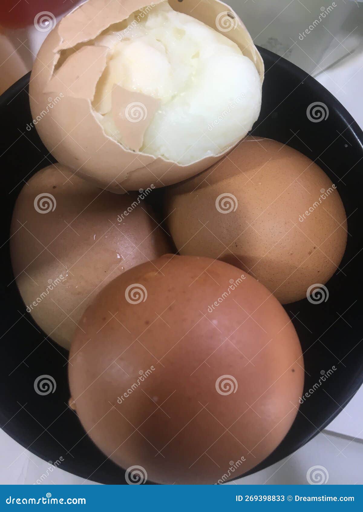 Egg stock image. Image of eggs, boiled, runny, breaks - 269398833