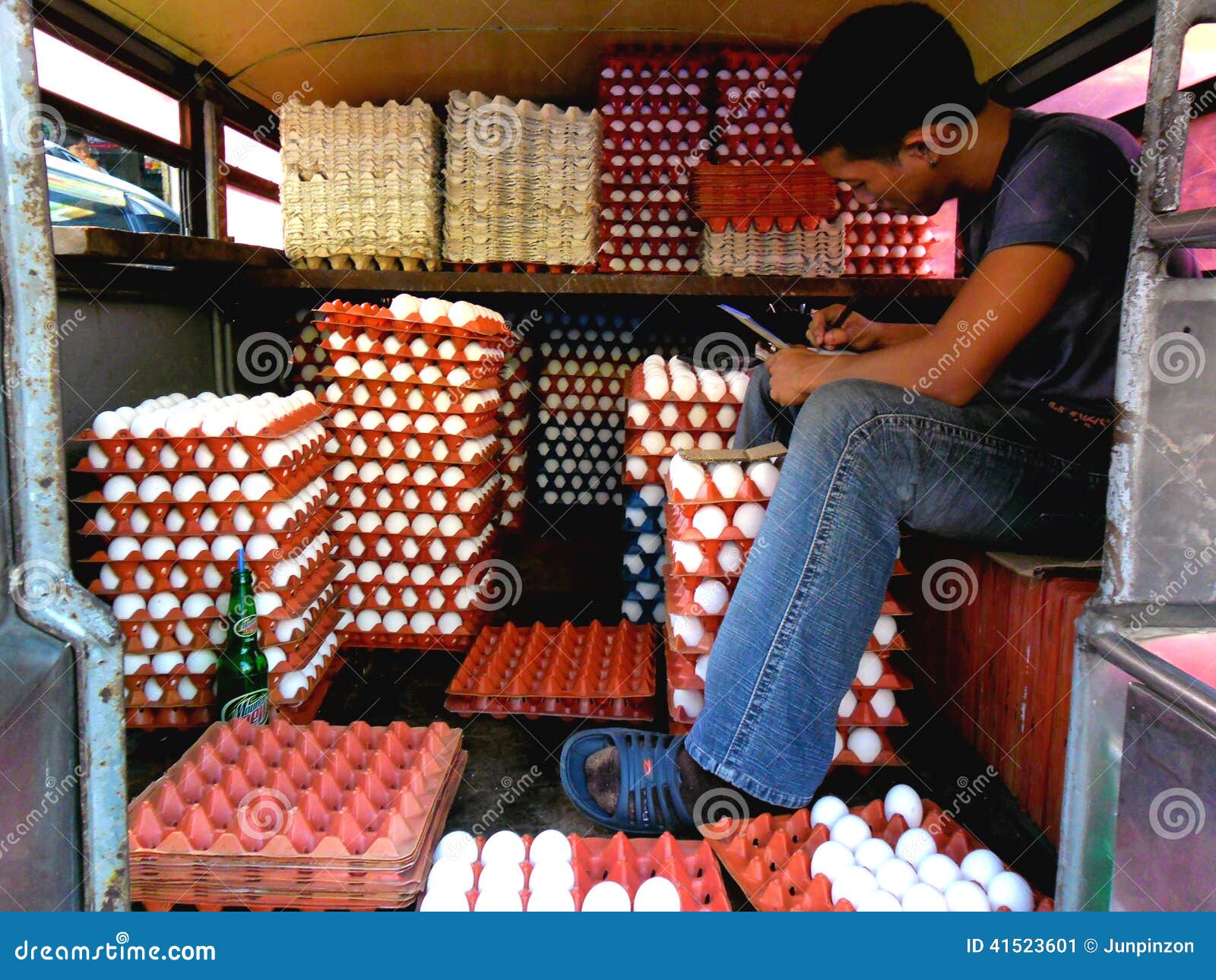 Egg Vendor editorial photo. Image of produce, yolk, sell - 41523601