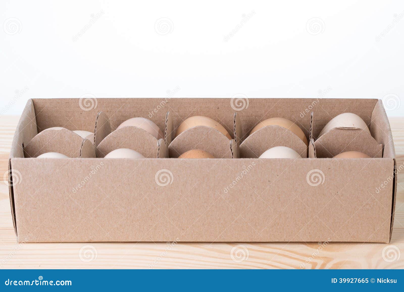 Eggs in the box stock image. Image of white, healthy - 39927665