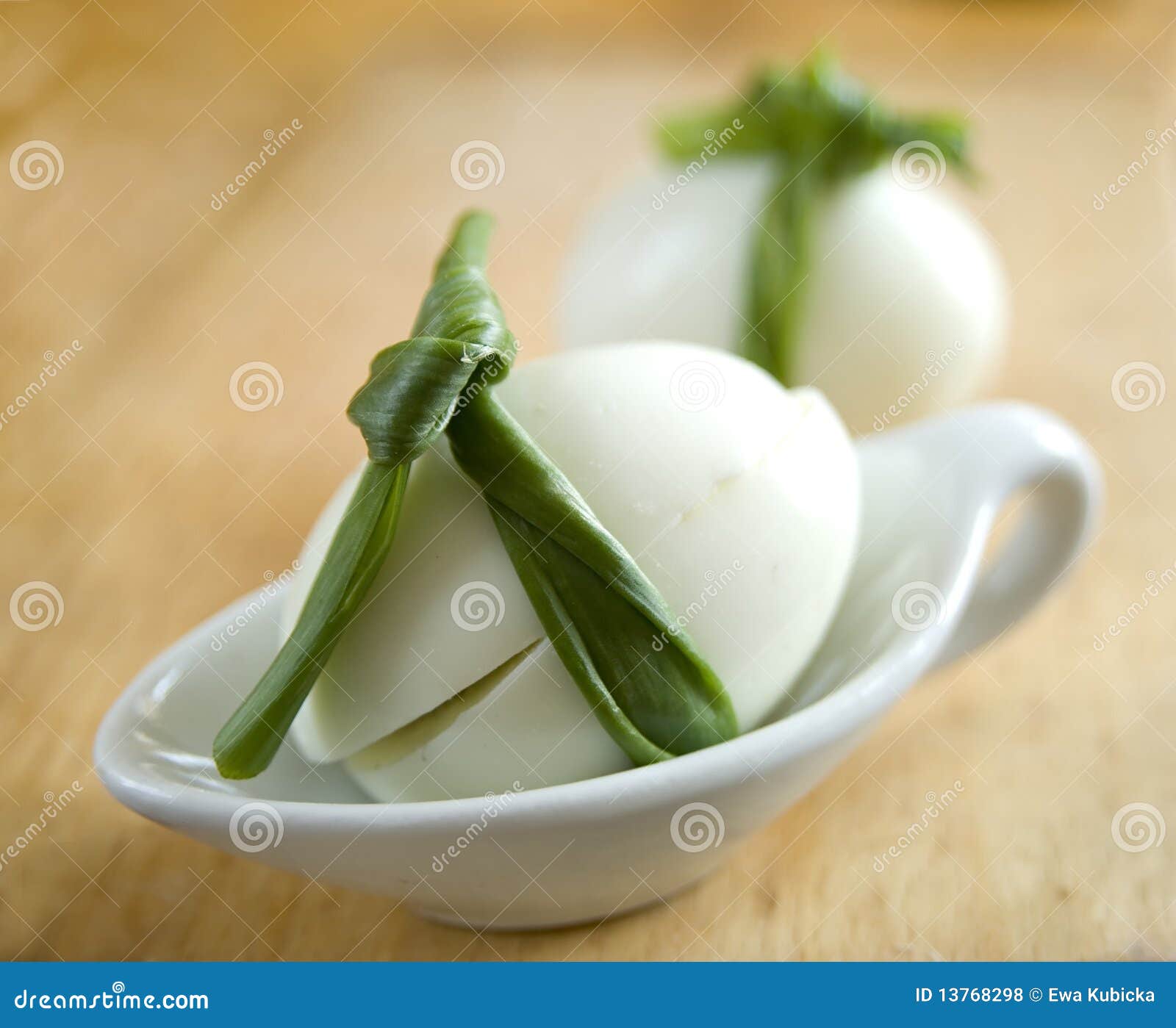 Eggs with Green Onion Ribbon Stock Photo - Image of diet, easter: 13768298