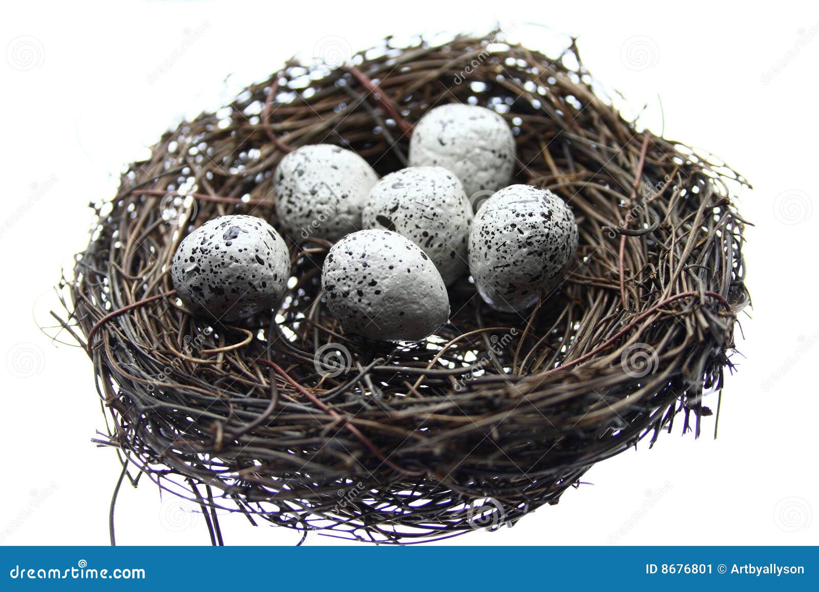 Eggs in nest stock image. Image of spotted, nest, speckle - 8676801