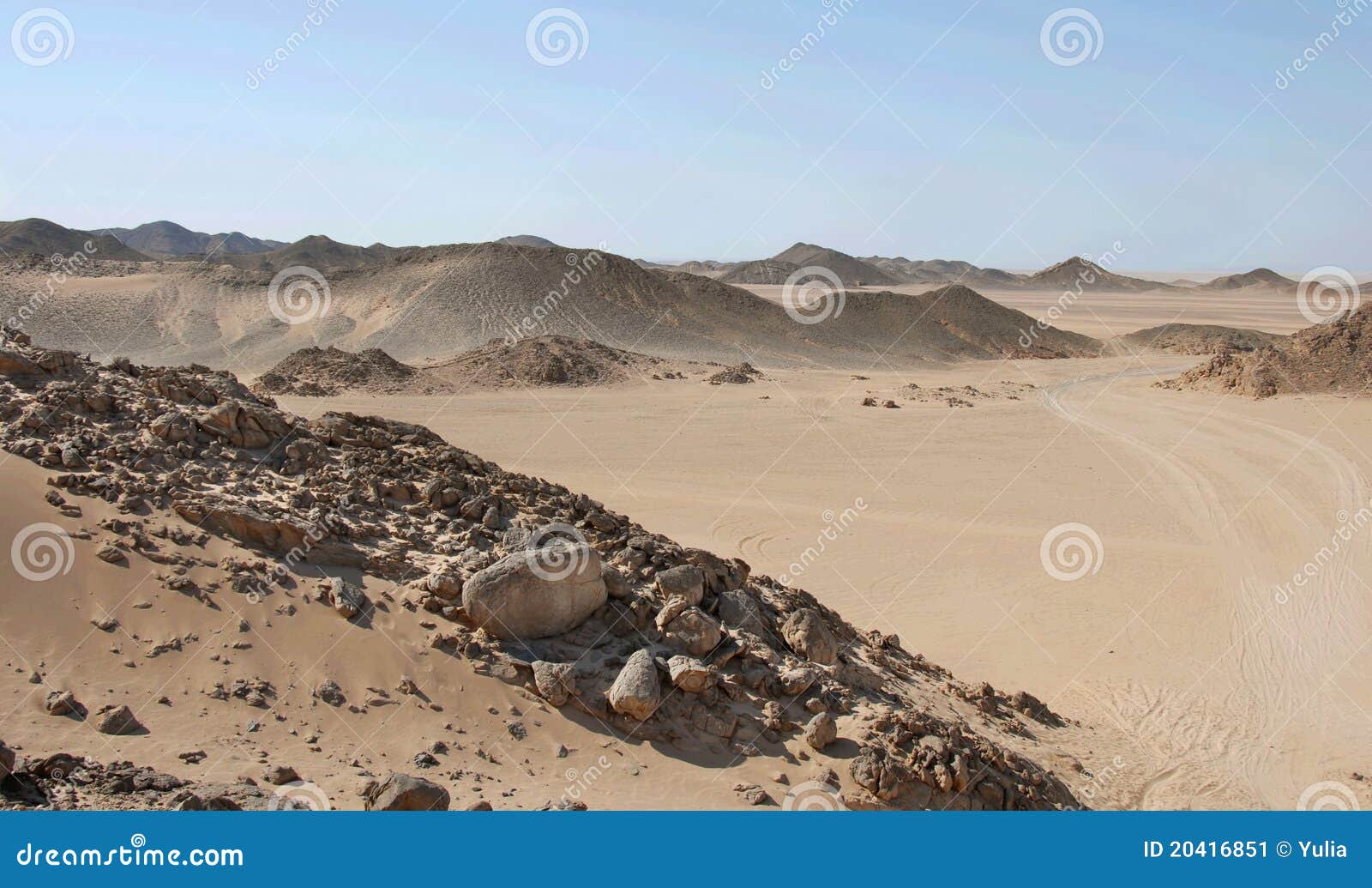 Egypt desert stock image. Image of rock, horizon, distant - 20416851