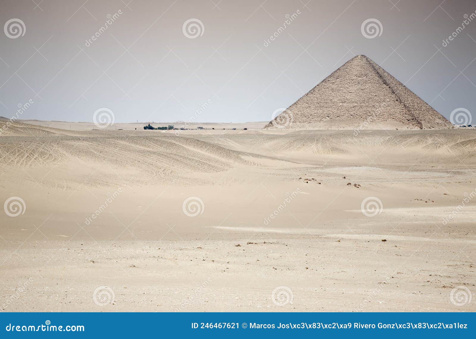 Egypt, desert, pyramid stock image. Image of pharaoh - 246467621