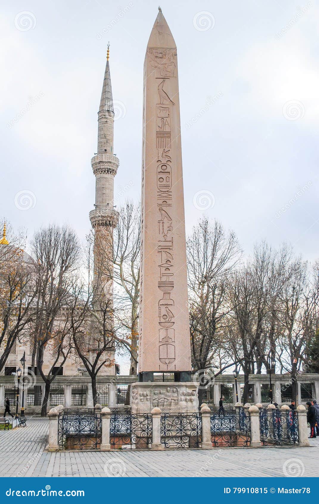 Egyptian Column in a Square Editorial Image - Image of egypt, blue ...