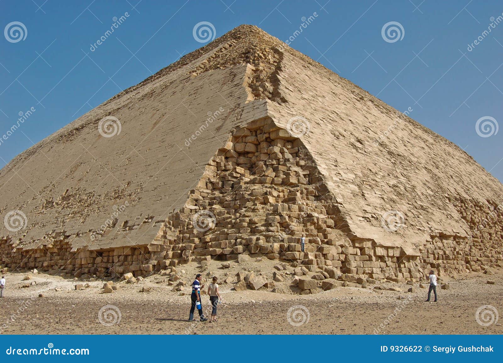 Egyptian Damaged Pyramid Stock Photography - Image: 9326622