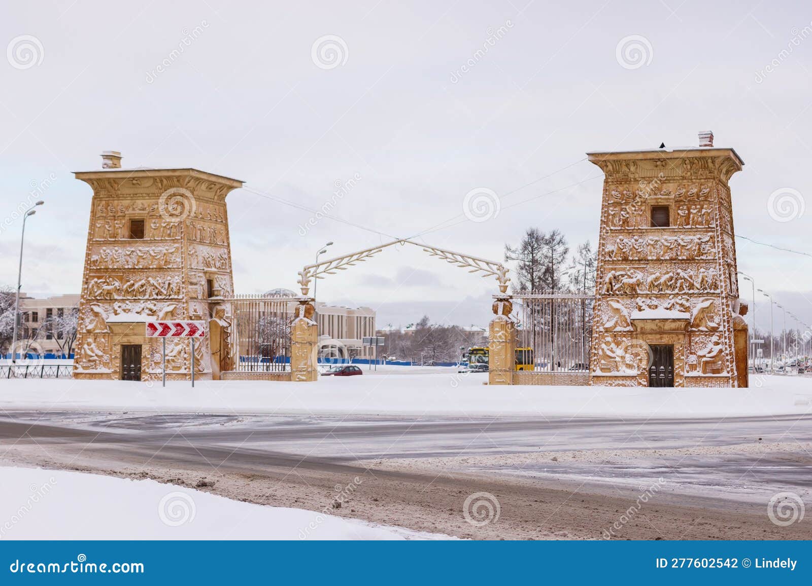 Egyptian Gate in Tsarskoye Selo. Winter Stock Photo - Image of building ...