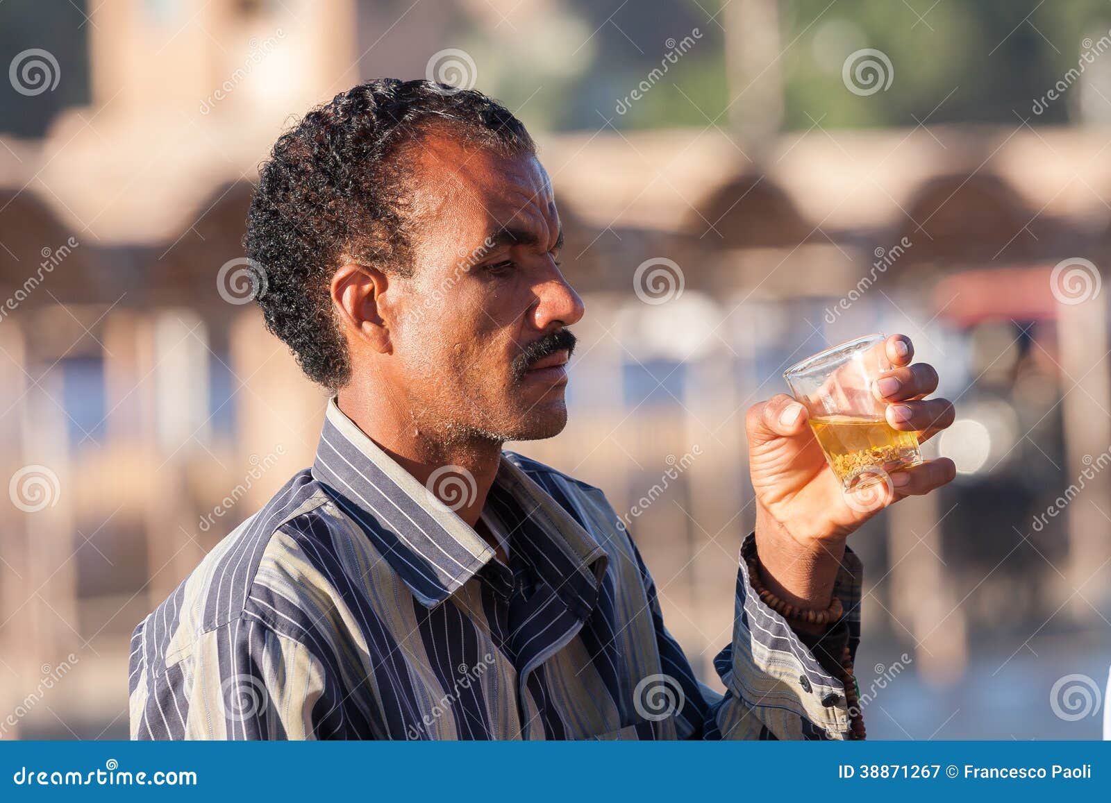Egyptian Guide Drinking Tea in Cairo, Egypt Editorial Photography ...