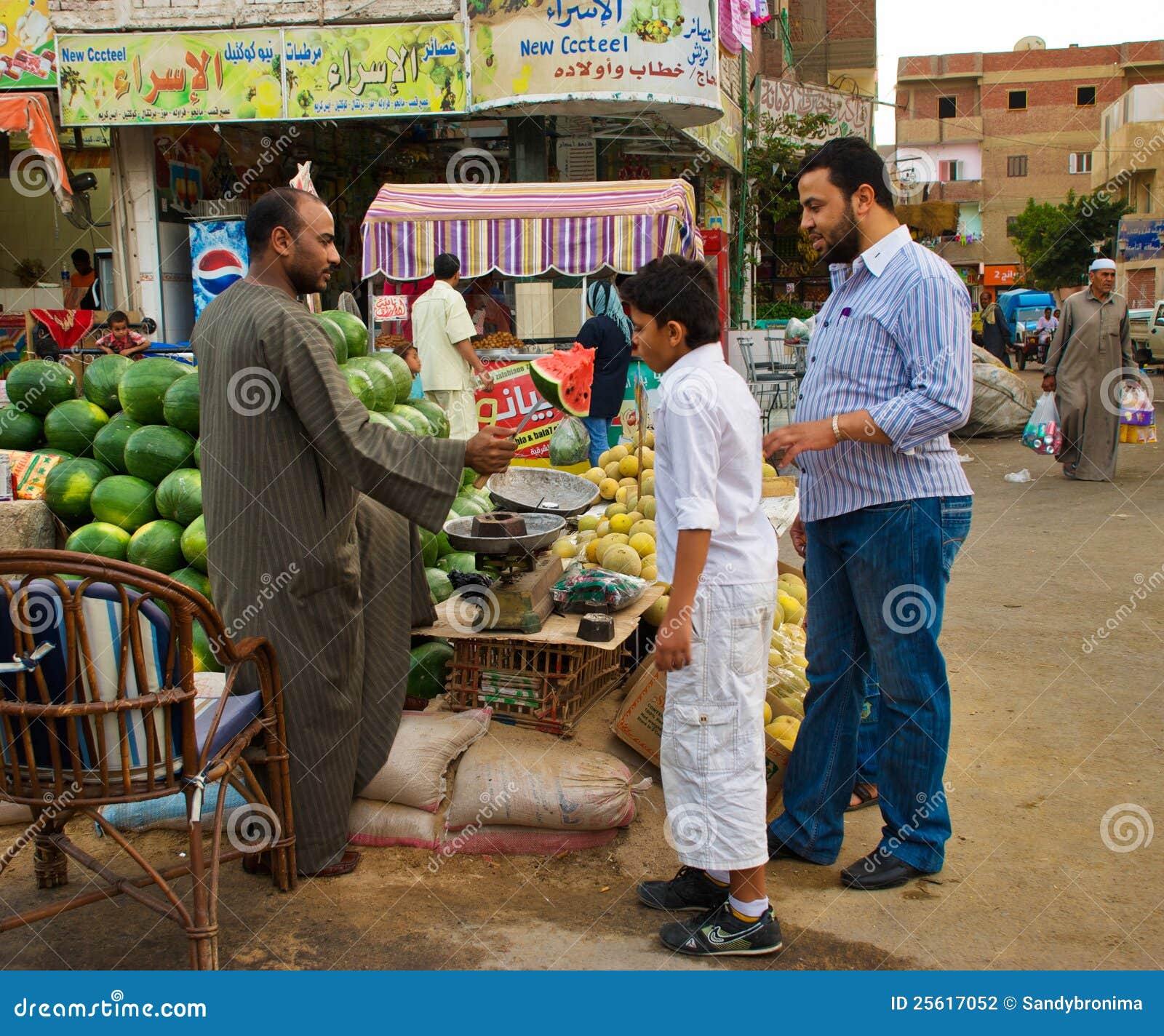 Egyptian Market Scene editorial photography. Image of egyptian - 25617052