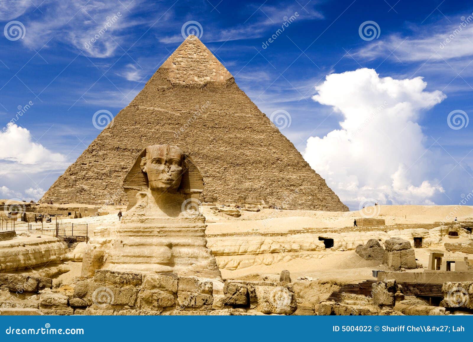 Egyptian Sphinx and Pyramid Stock Photo - Image of historic, egypt: 5004022