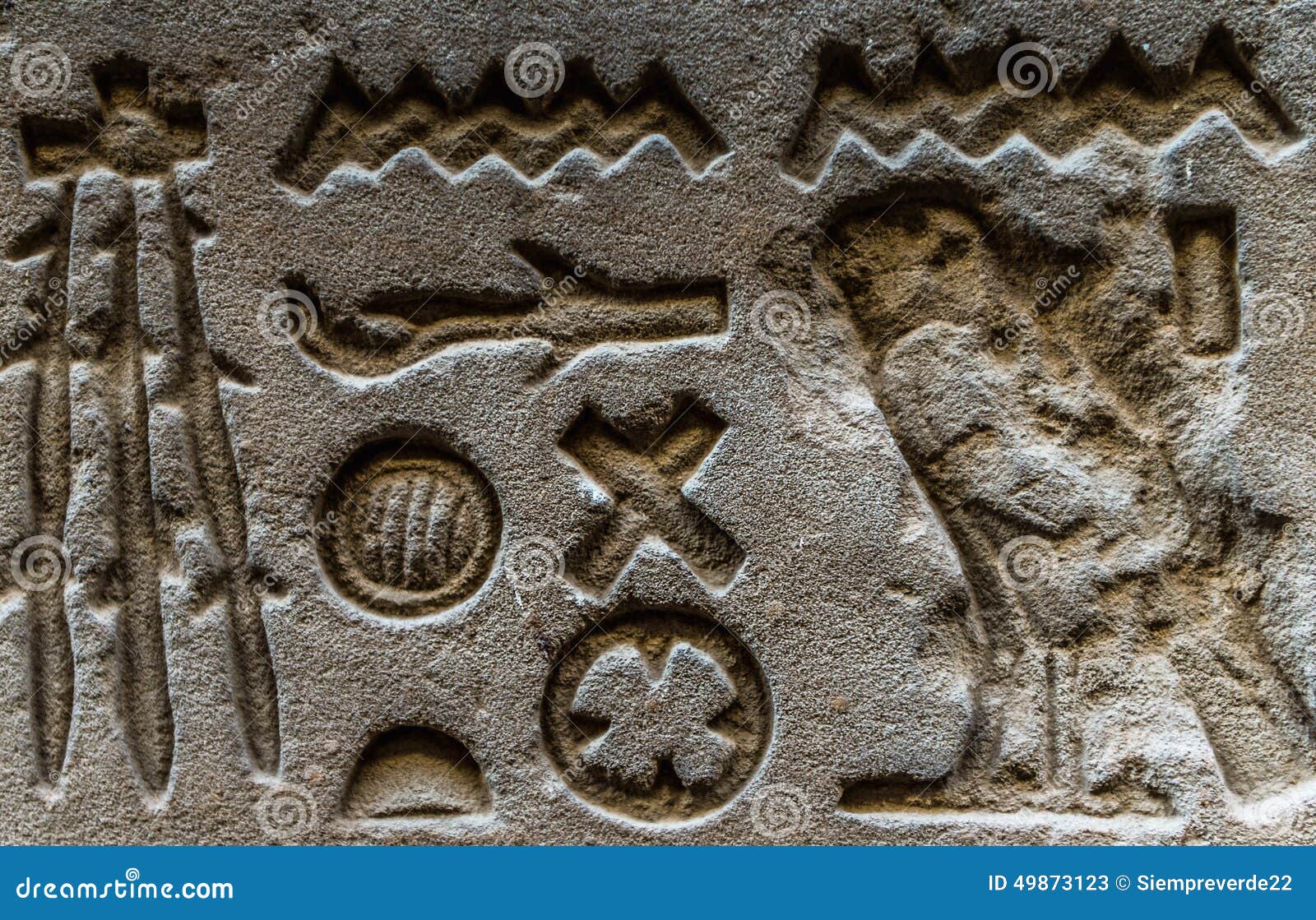 Egyptiska hieroglyphs fotografering för bildbyråer. Bild av land - 49873123