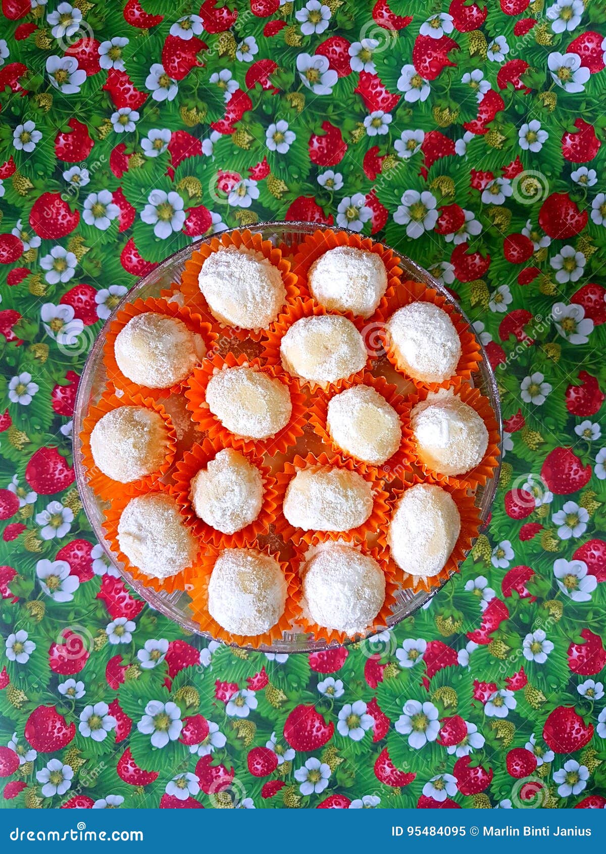 Eid cookies stock image. Image of biskut, cookies, sugar - 95484095