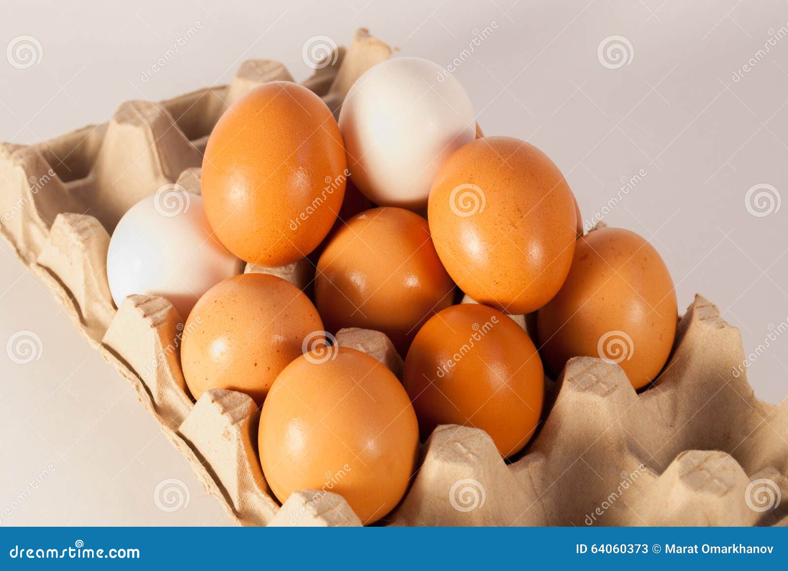 Eier stockbild. Bild von hintergrund, huhn, pappe, nahrung - 64060373