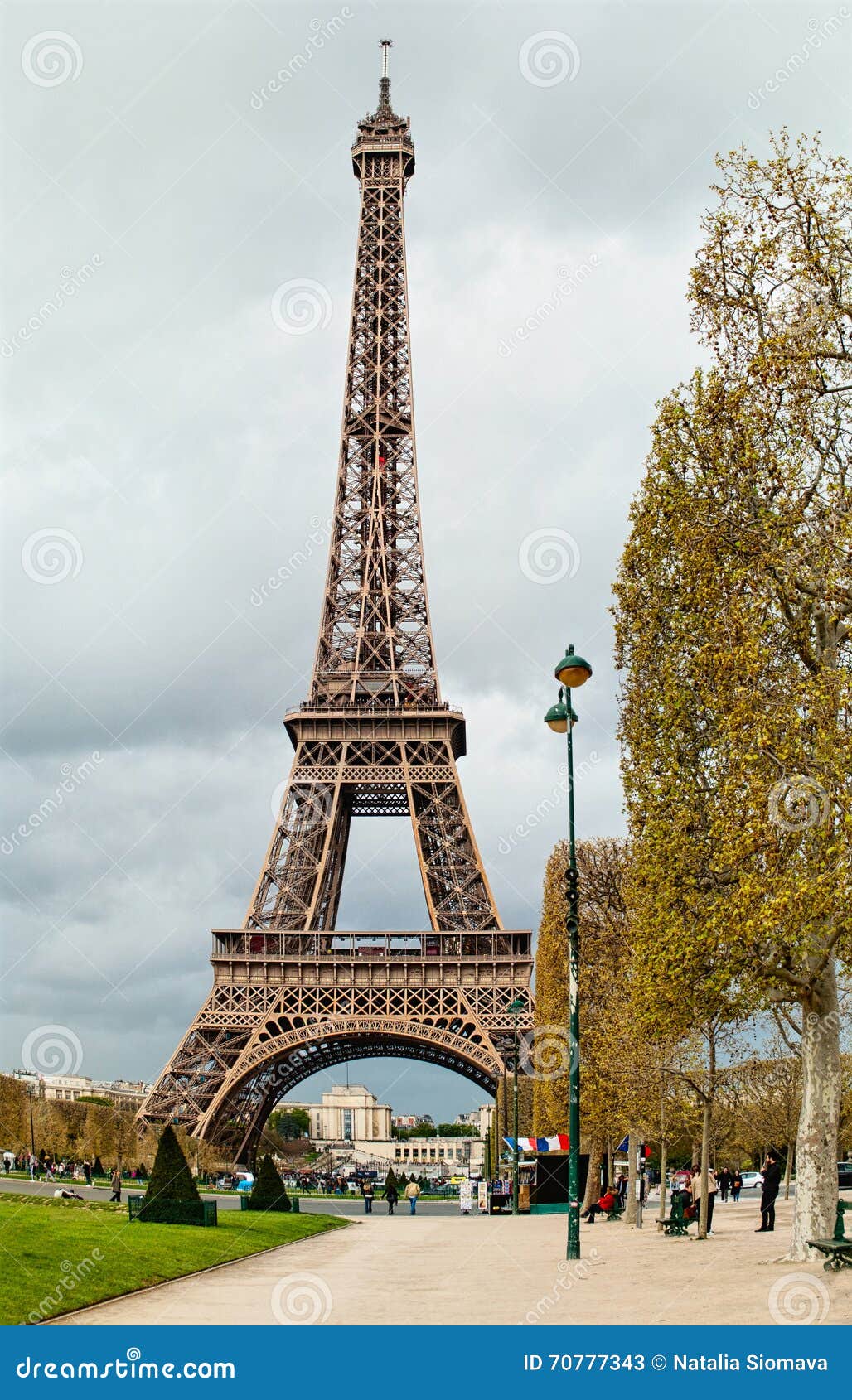 Eiffel Tower and an Allee in Paris Editorial Stock Photo - Image of ...