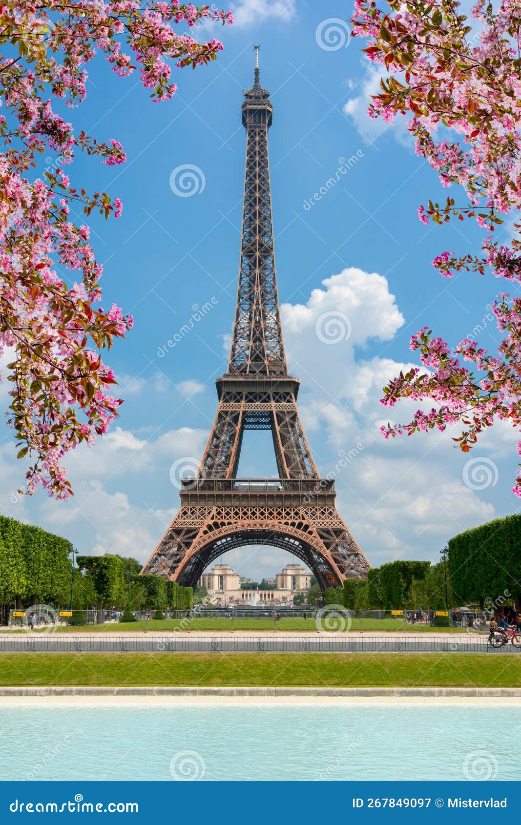 Eiffel Tower and Field of Mars in Spring, Paris, France Stock Image ...