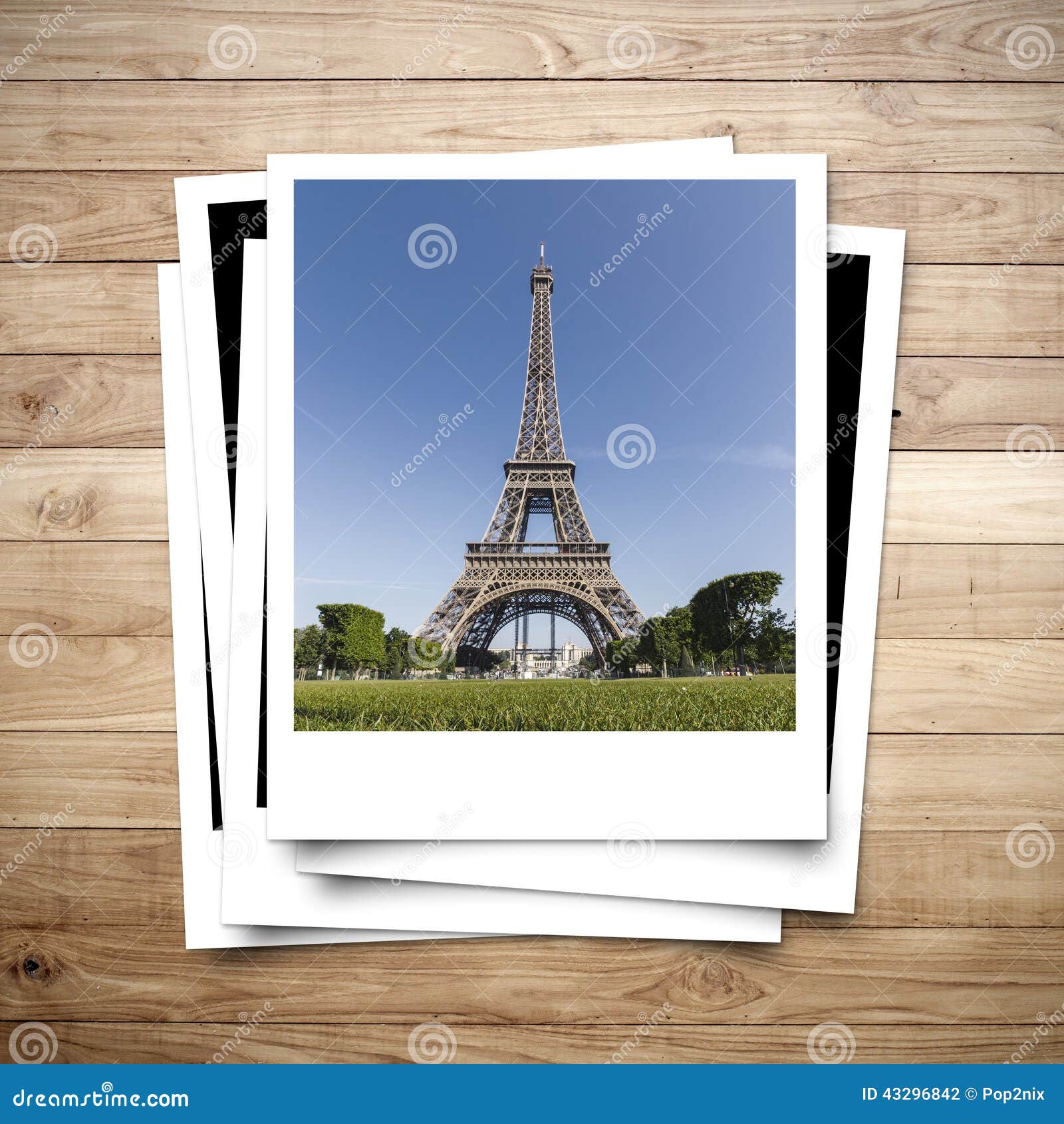 Eiffel Tower Memory on Photo Frame Stock Photo - Image of rough, plank ...
